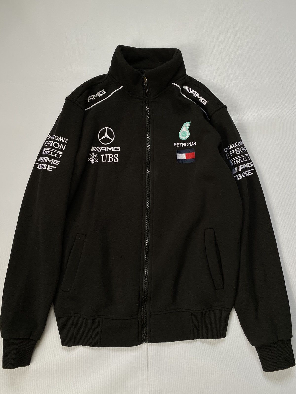 Formula 1 × Mercedes-Benz × Racing Mercedes benz AMG Petronas Tommy ...