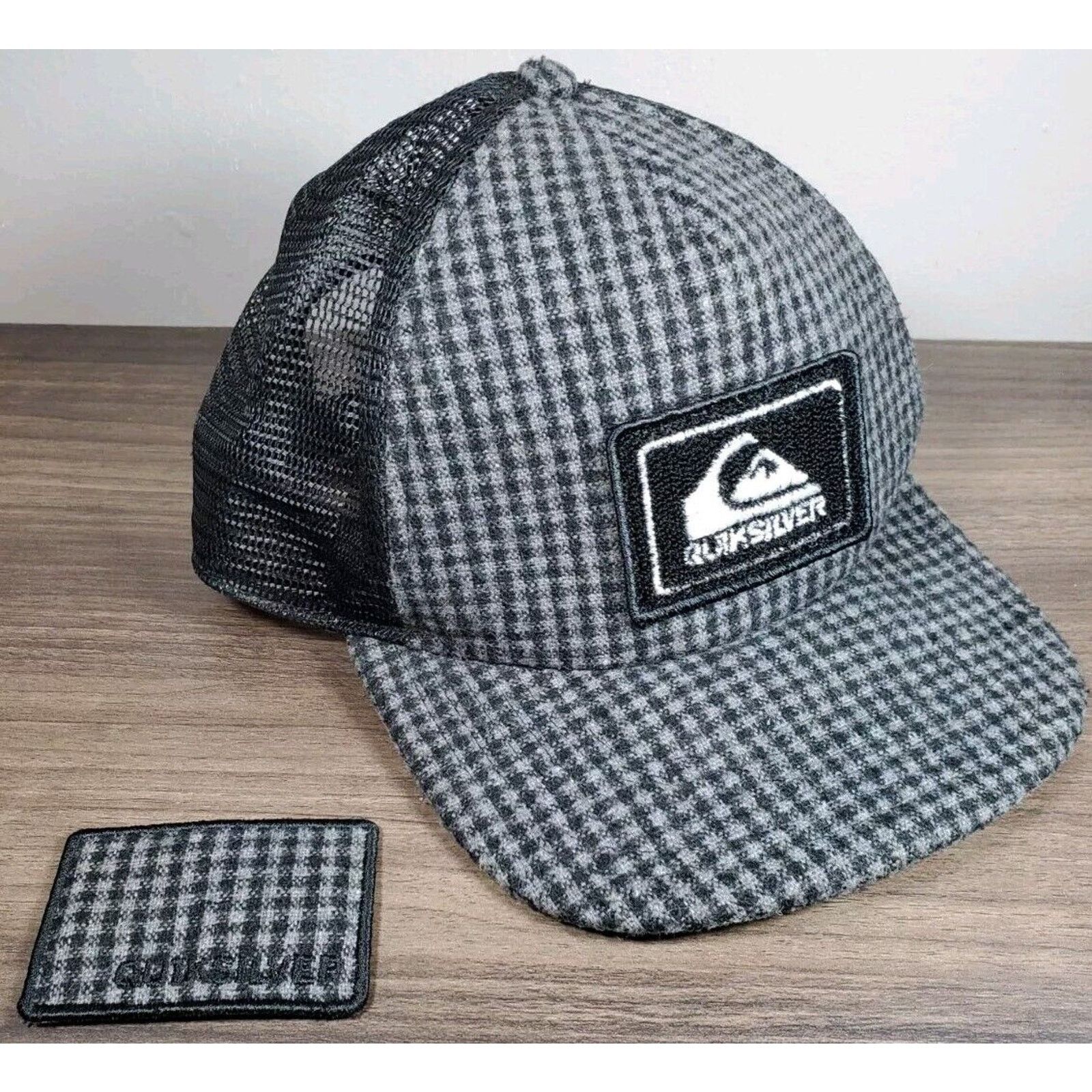 Quiksilver Swappable Logo Snapback Cap Grey Plaid Checker Mesh Hat ...