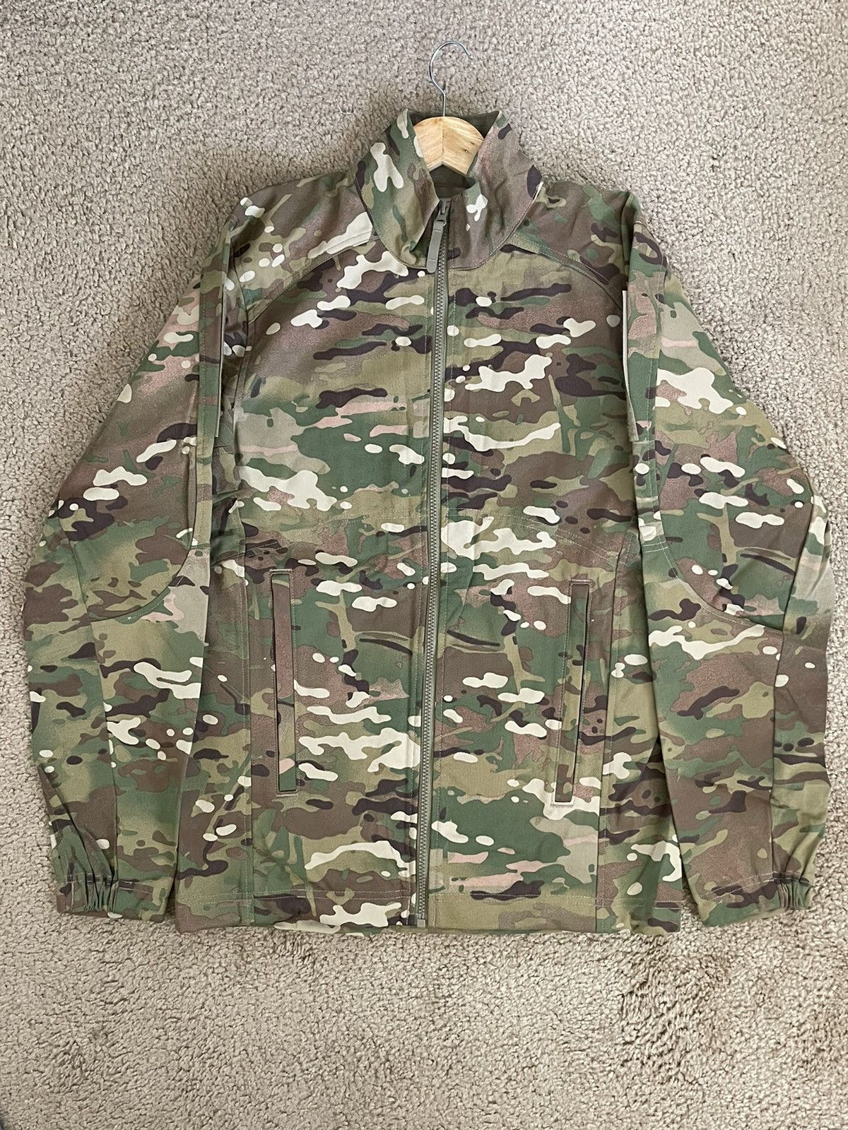 Massif Massif Attitude Softshell Jacket Multicam | Grailed