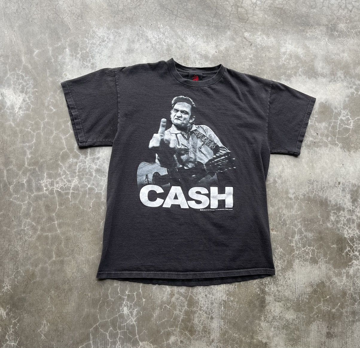 Band Tees × Vintage Vintage Y2K rare Johnny Cash Middle Finger Tee ...
