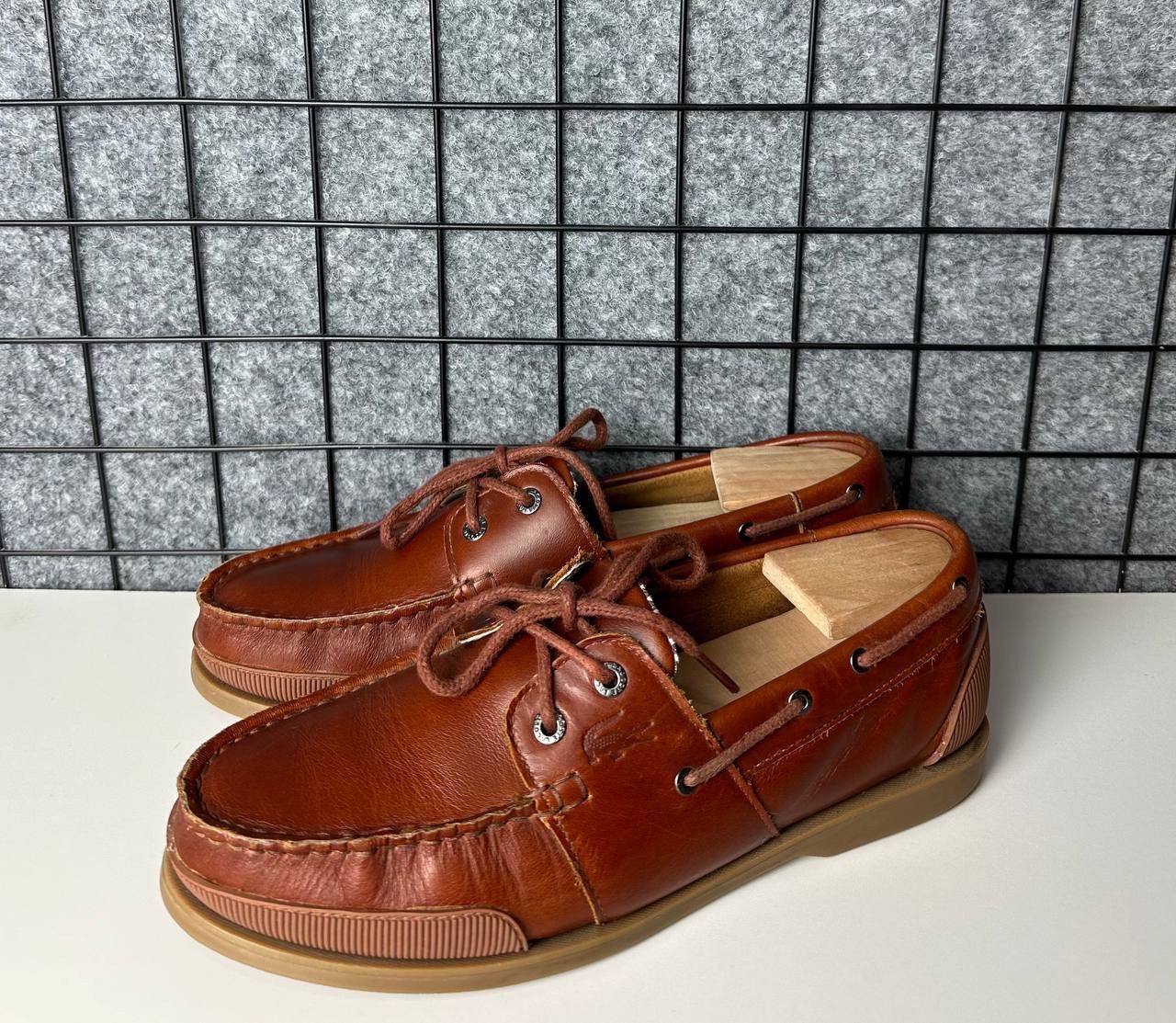 Lacoste top sider casual leather shoes size uk 7
