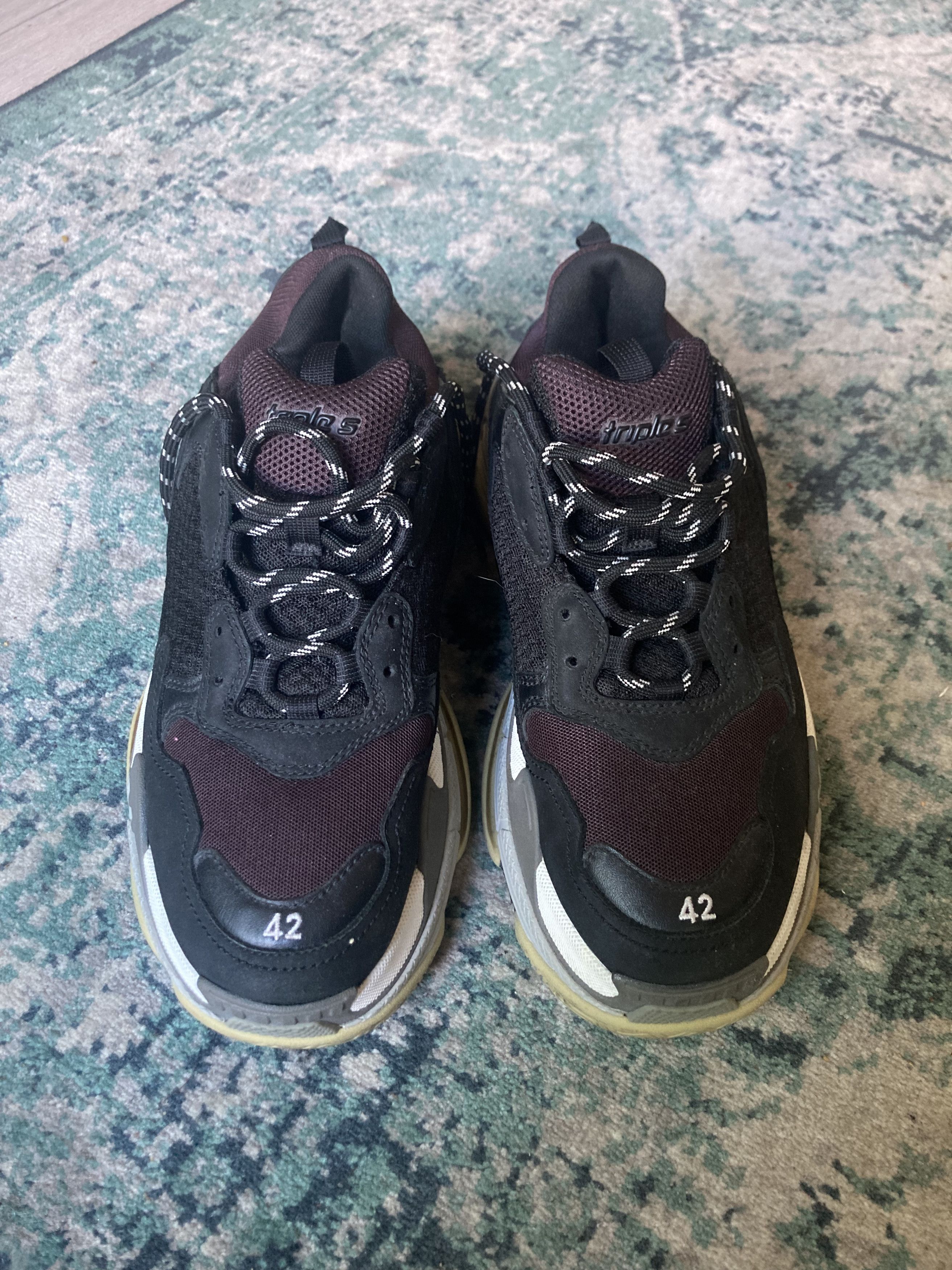 Balenciaga Balenciaga Triple S - Burgundy - 1st Version | Grailed