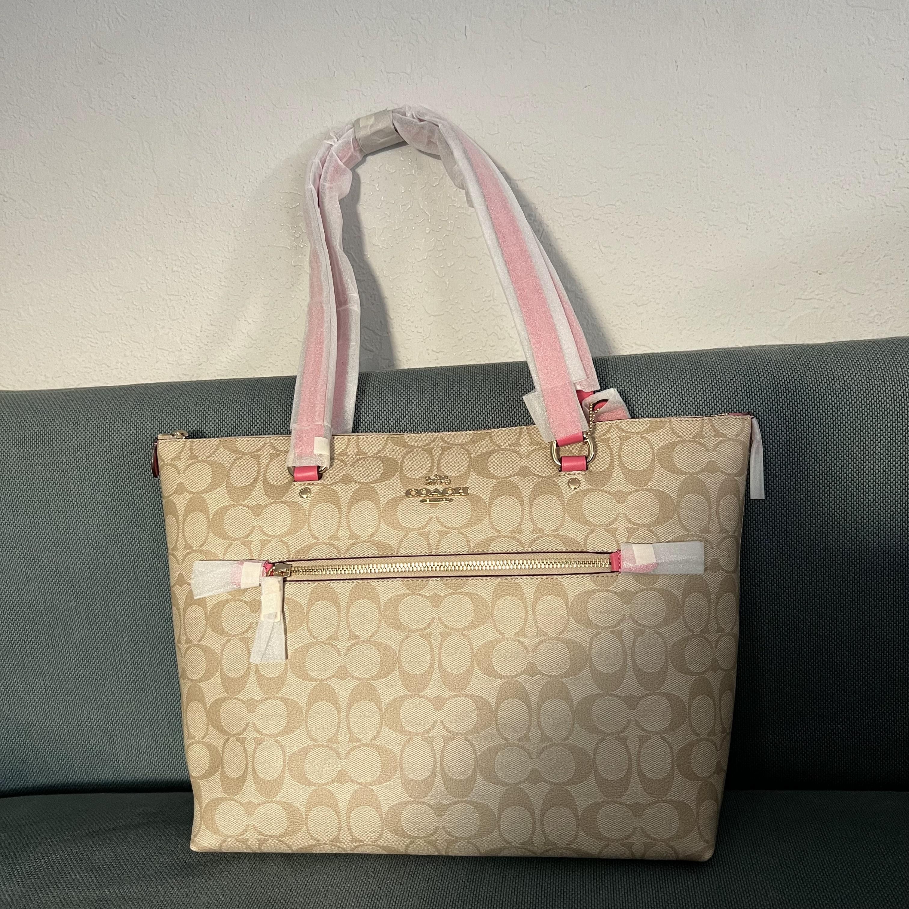 Coach Coach Gallery Tote In Signature Canvas 79609 | Grailed