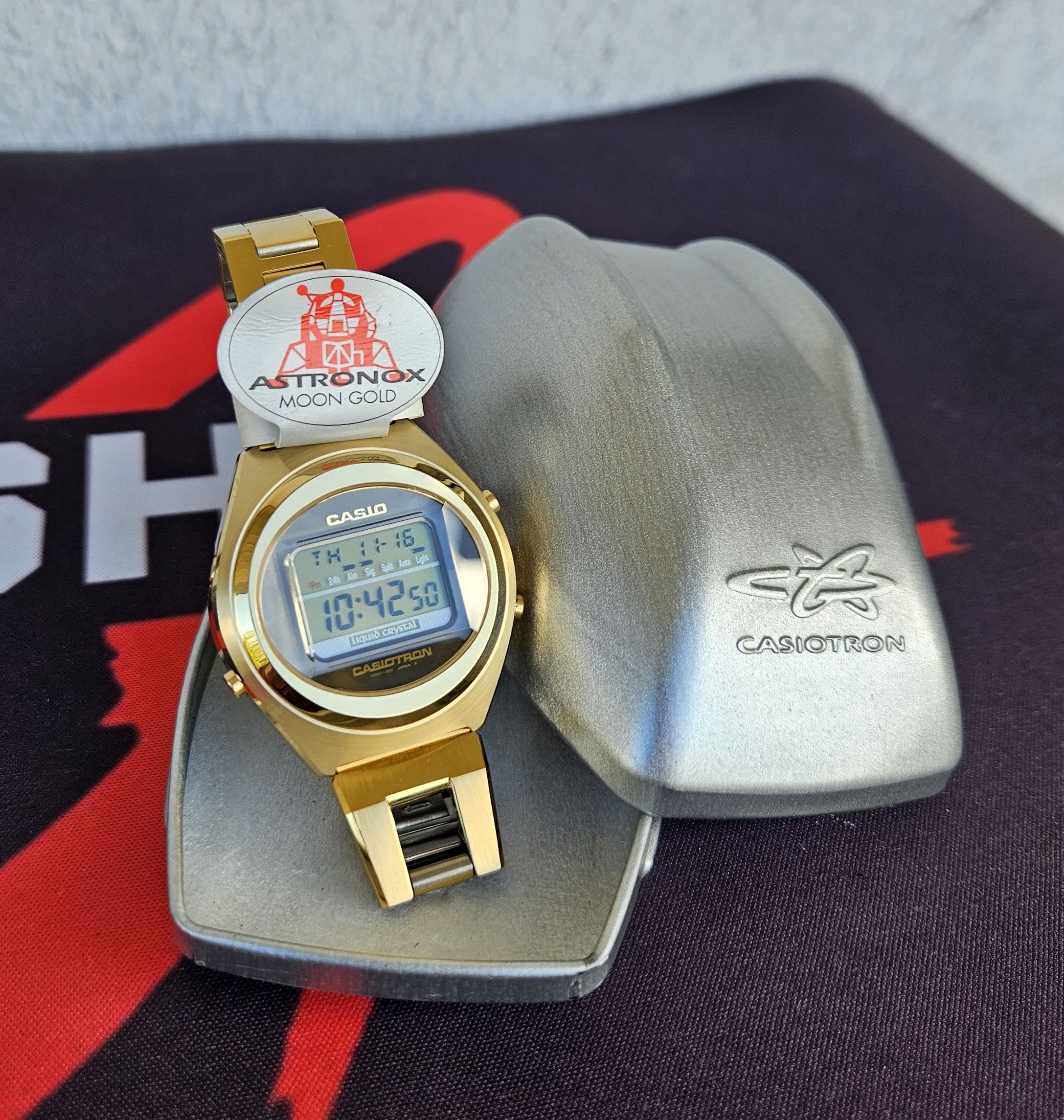 Casio × Vintage TRN-120AG-1T CASIOTRON ASTRONOX APOLLO VINTAGE CASIO ...