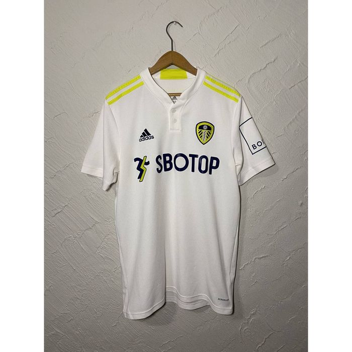 Adidas ADIDAS X LEEDS UNITED PREMIER LEAGUE SOCCER JERSEY TAHIRT | Grailed