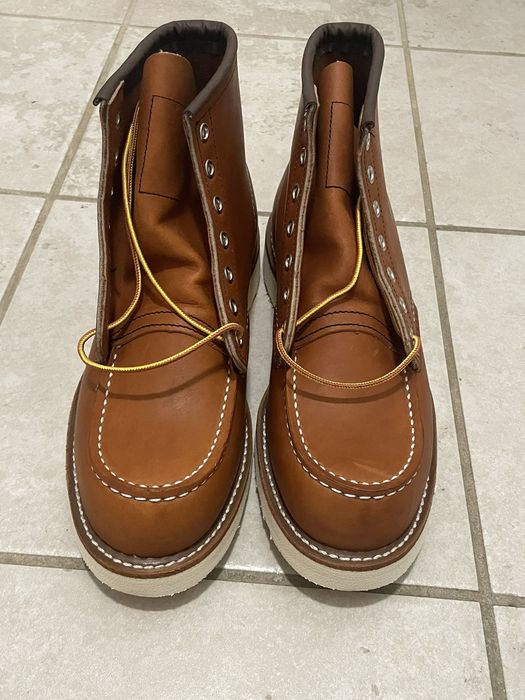 Red Wing Classic Moc in Oro Legacy | Grailed