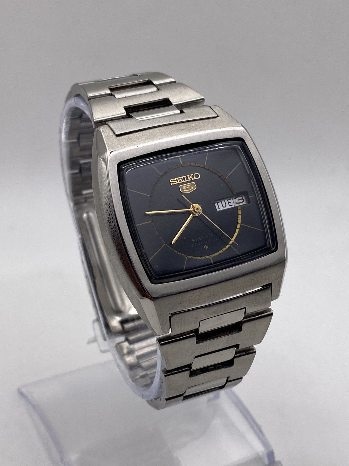 Rare × Seiko × Vintage Vintage Seiko 5 Automatic Black Dial Men’s Wristwatch | Grailed