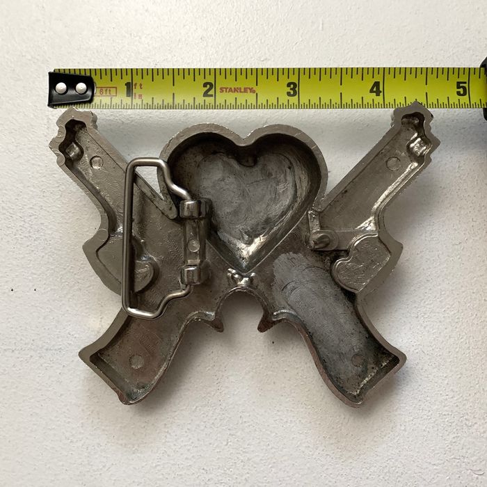 Vintage Vintage Y2K Guns Pistols Broken Heart Rock Biker Belt Buckle ...