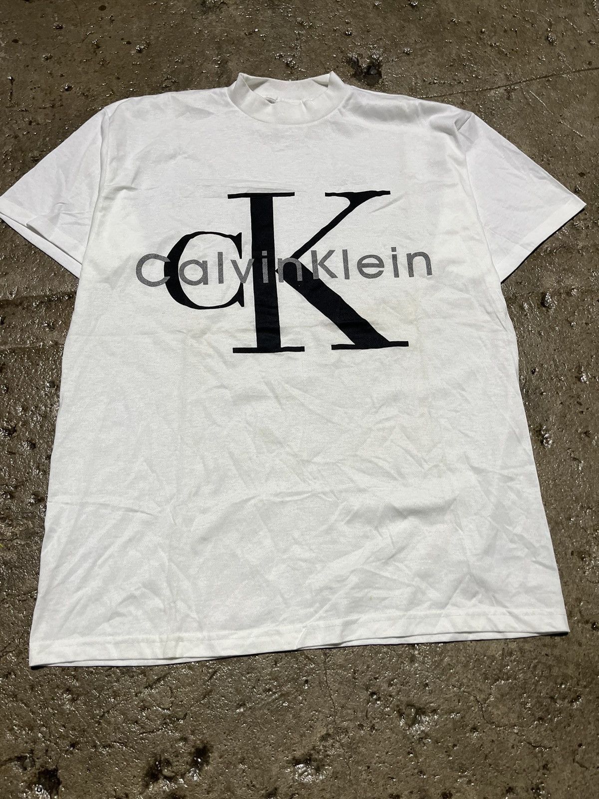Calvin Klein Crazy Vintage 90s Calvin Klein Bootleg Logo Tee Shirt ...