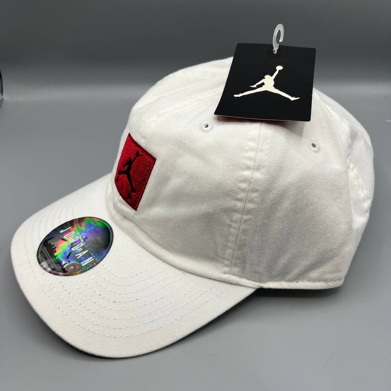 Jordan Brand Air Jordan Hat Men White Embroidered Logo Snap Back Cap ...