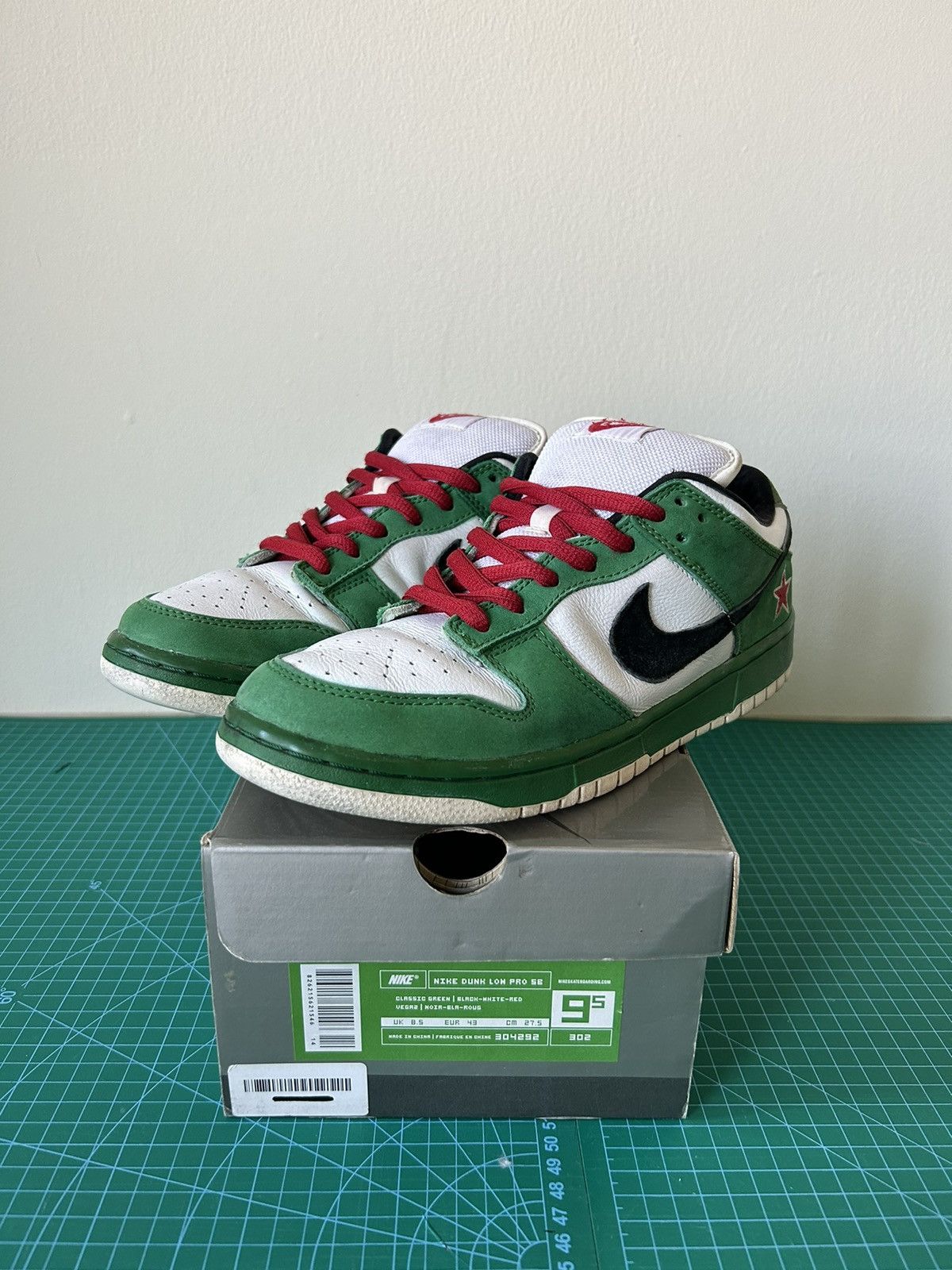 Nike Nike dunk low Heineken size 9.5 | Grailed