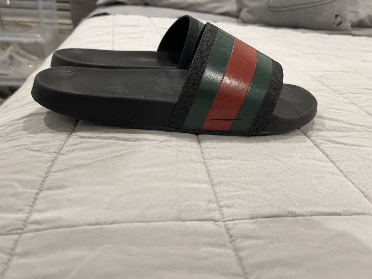 Gucci Gucci Pool Slides | Grailed
