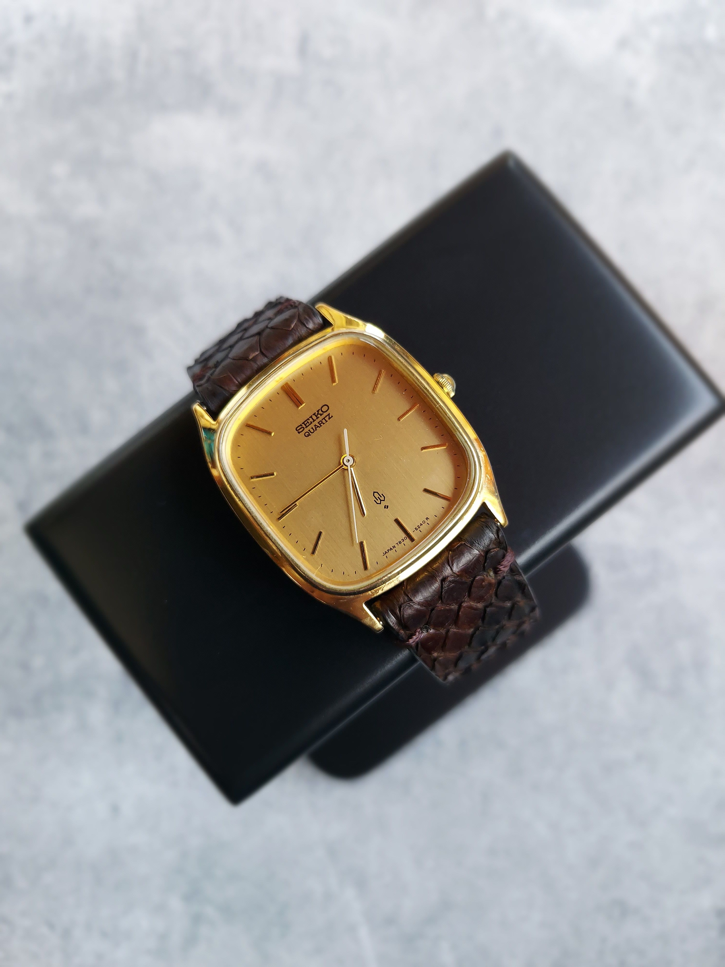 Seiko × Vintage 💥Vintage 70s-80s Seiko Chariot Quartz Rectangle | Grailed