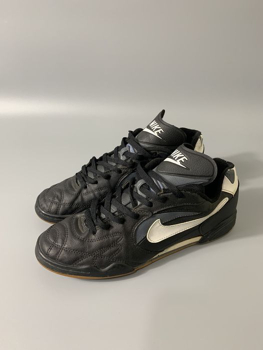 Nike Collectible! Rare Vintage 1995 Nike Trainers | Grailed