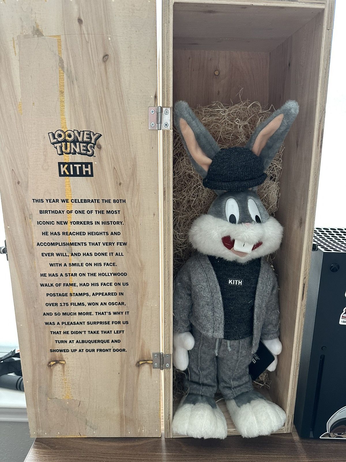 Kith Kith Friends & Family Looney Tunes Wooden Box Bugs Bunny | Grailed