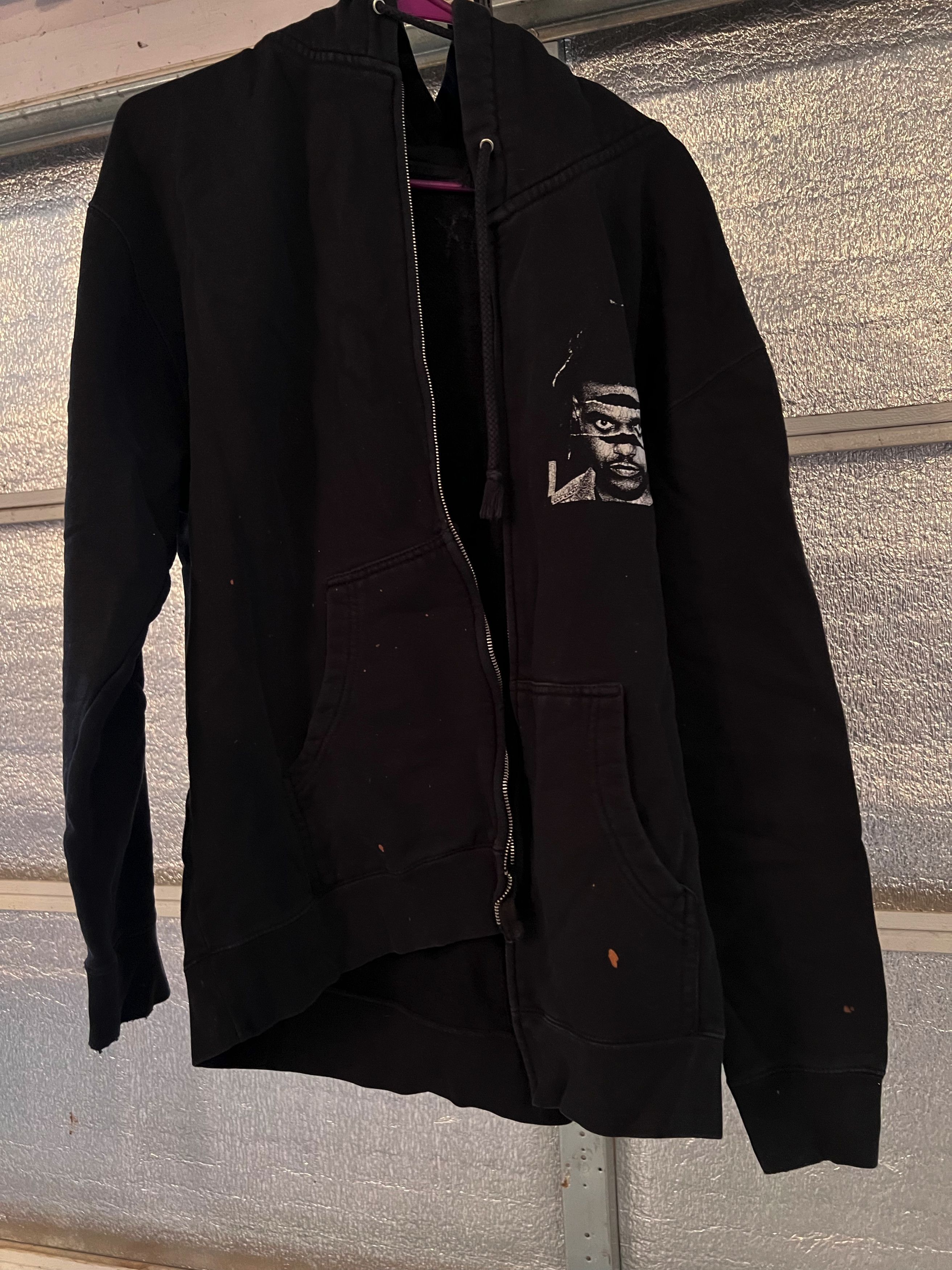 The Weeknd × XO The Weeknd BBTM Tour Hoodie Size Small DAMAGED | Grailed