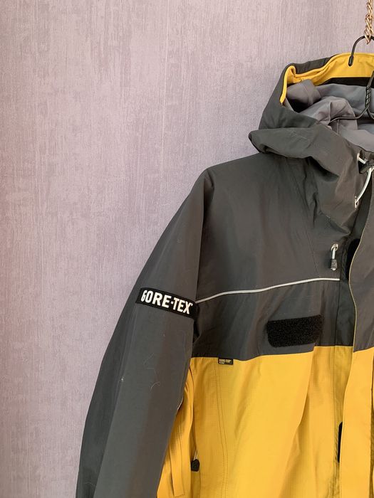 Outdoor Life Haglofs vintage Gore-Tex Recco system jacket | Grailed