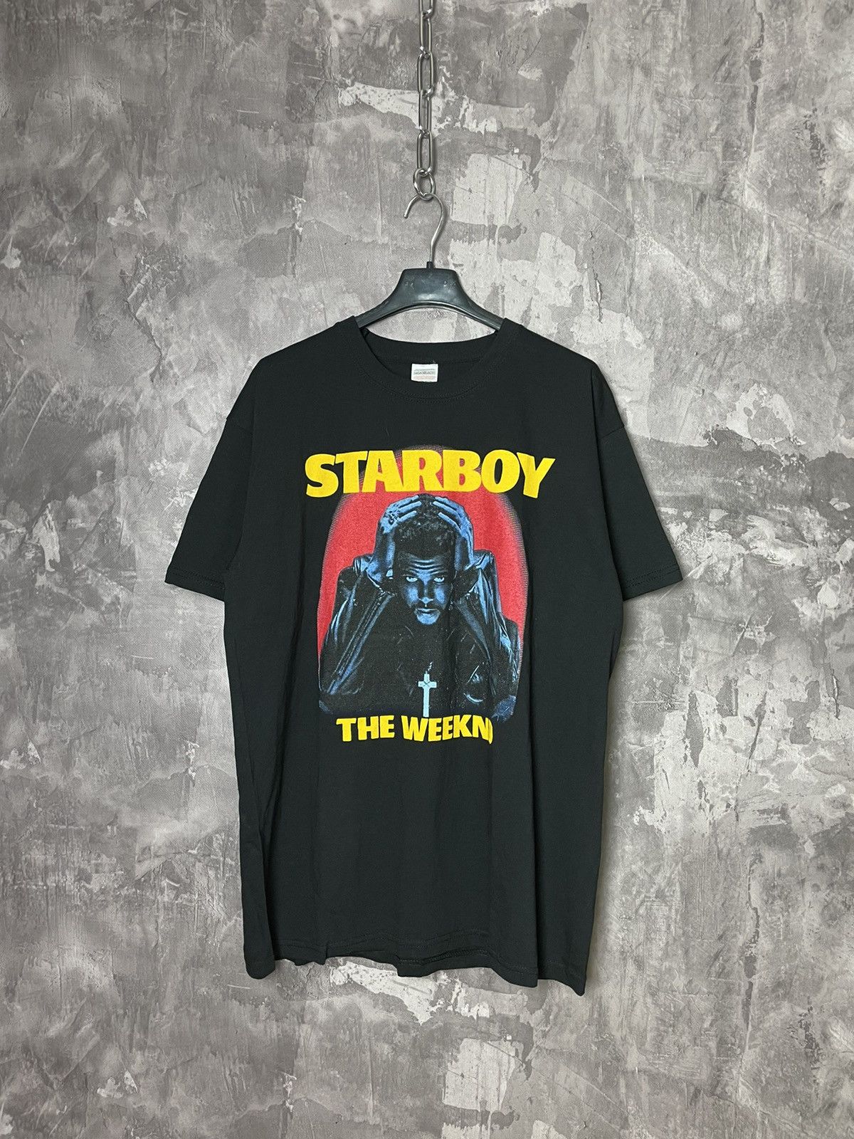 Rap Tees × Streetwear × The Weeknd Vintage 2017 The Weeknd Concert Tour ...