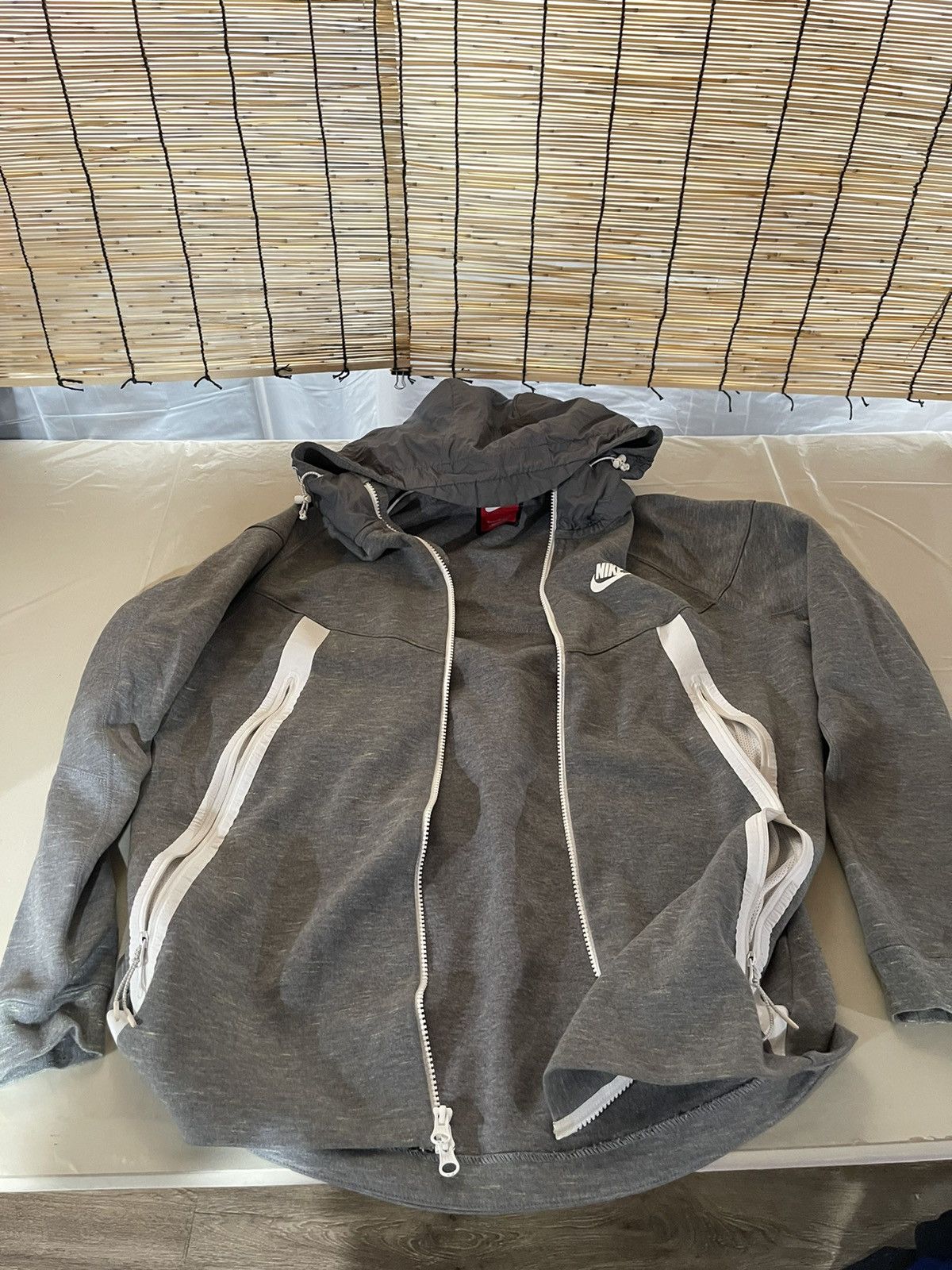 Nike × Streetwear × Vintage Grey/Neon Green Tint Nike Tech Fleece | Grailed