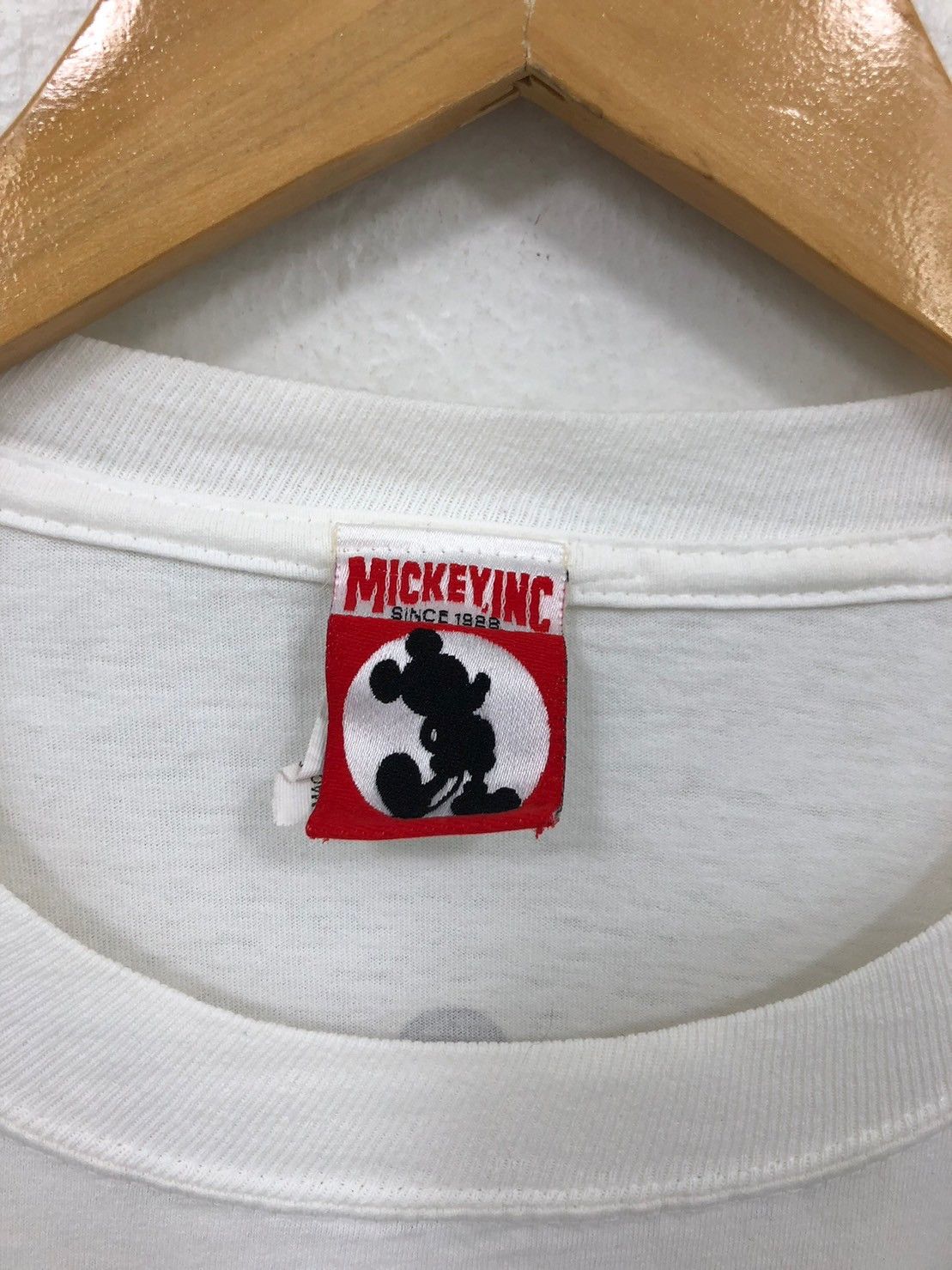 Disney × Mickey Mouse × Vintage Vintage 96's Disney World 25 Mickey ...