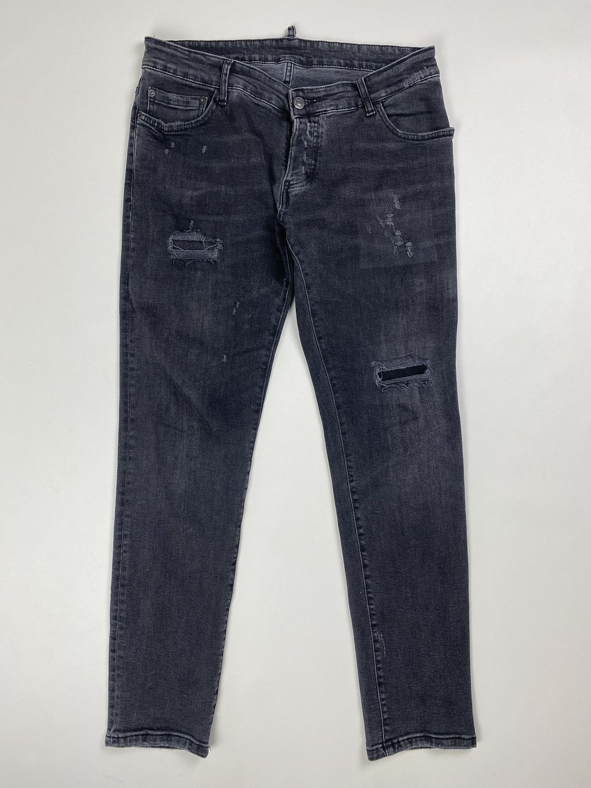 Dsquared2 Dsquared men’s distressed denim jeans size 50 | Grailed