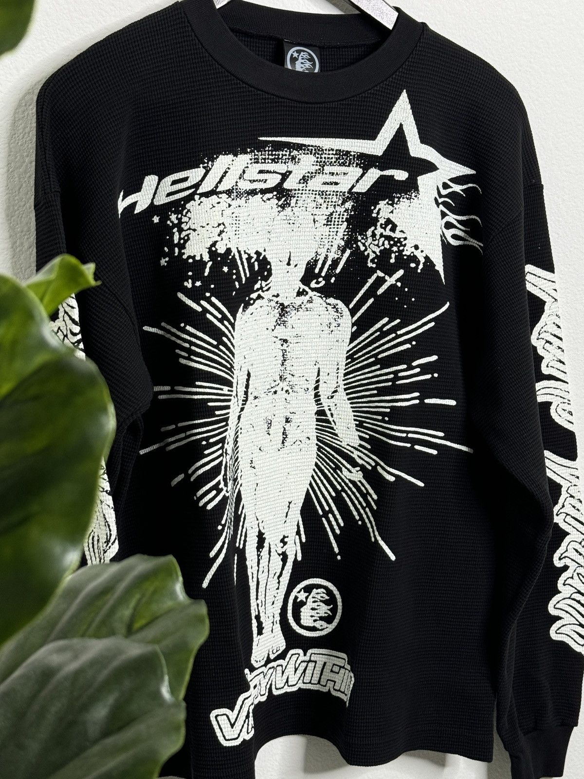 HELLSTAR Hellstar Studios Victory Thermal | Grailed