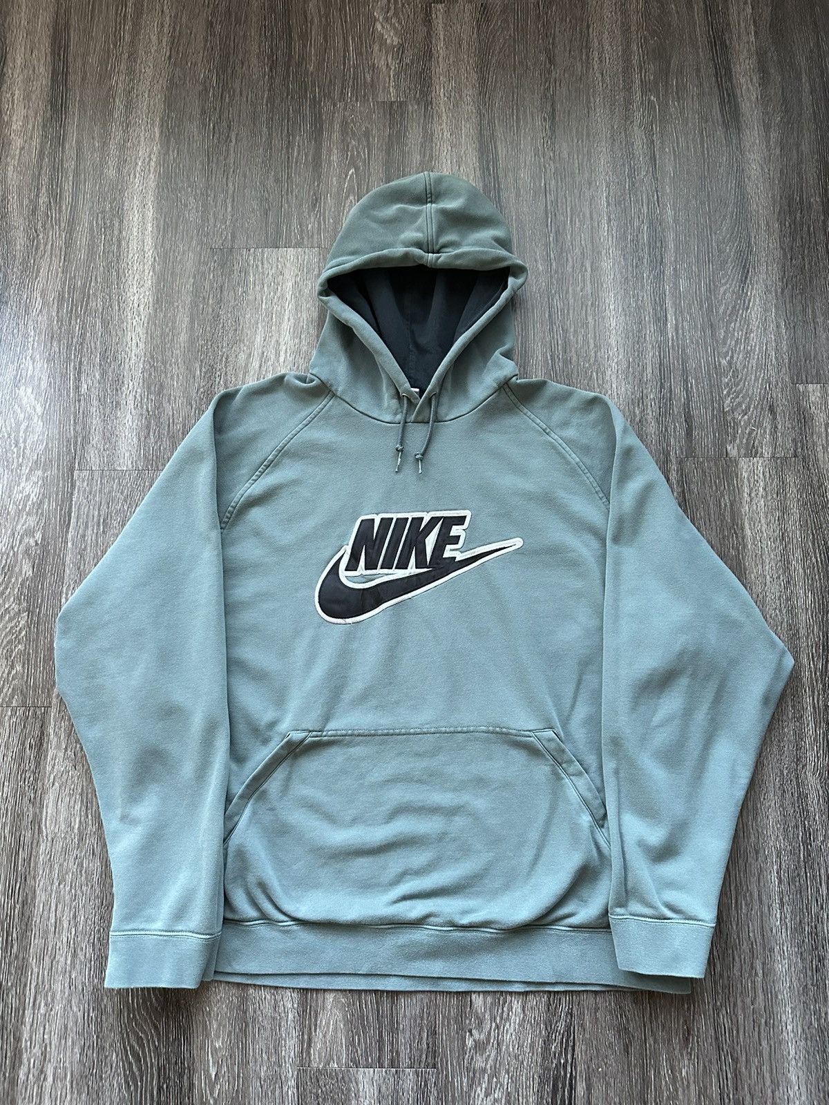Nike × Vintage VTG 2000s Nike Patch Hoodie Swoosh Nike Air Y2K | Grailed