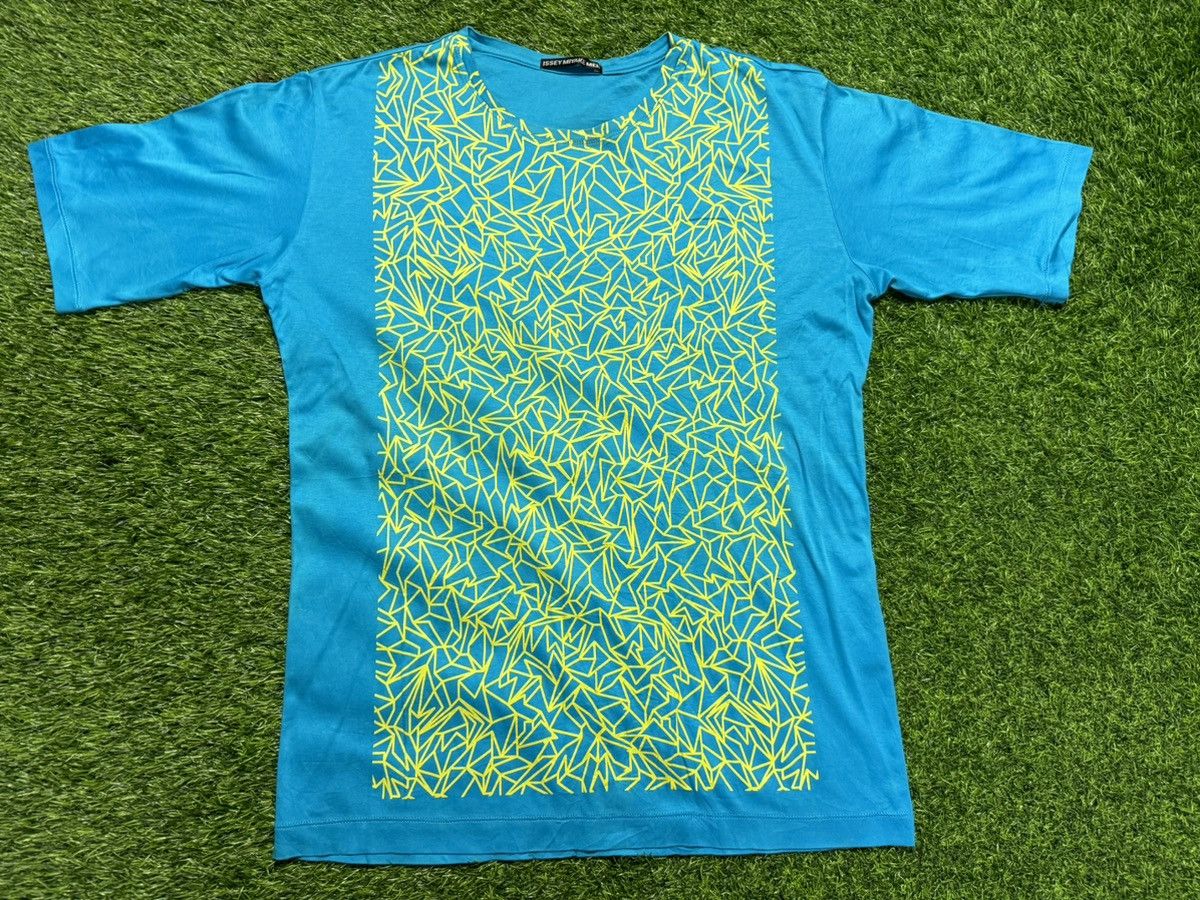 Issey Miyake × Japanese Brand issey miyake men - abstarct tshirt | Grailed