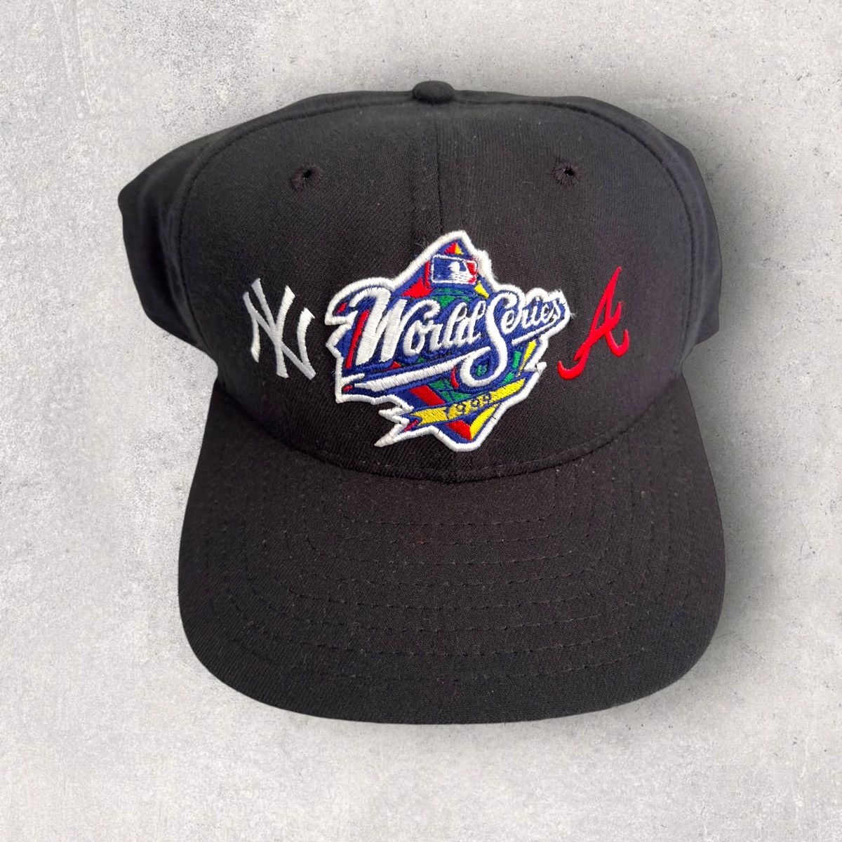 Vintage Vintage 1999 World Series hat | Grailed