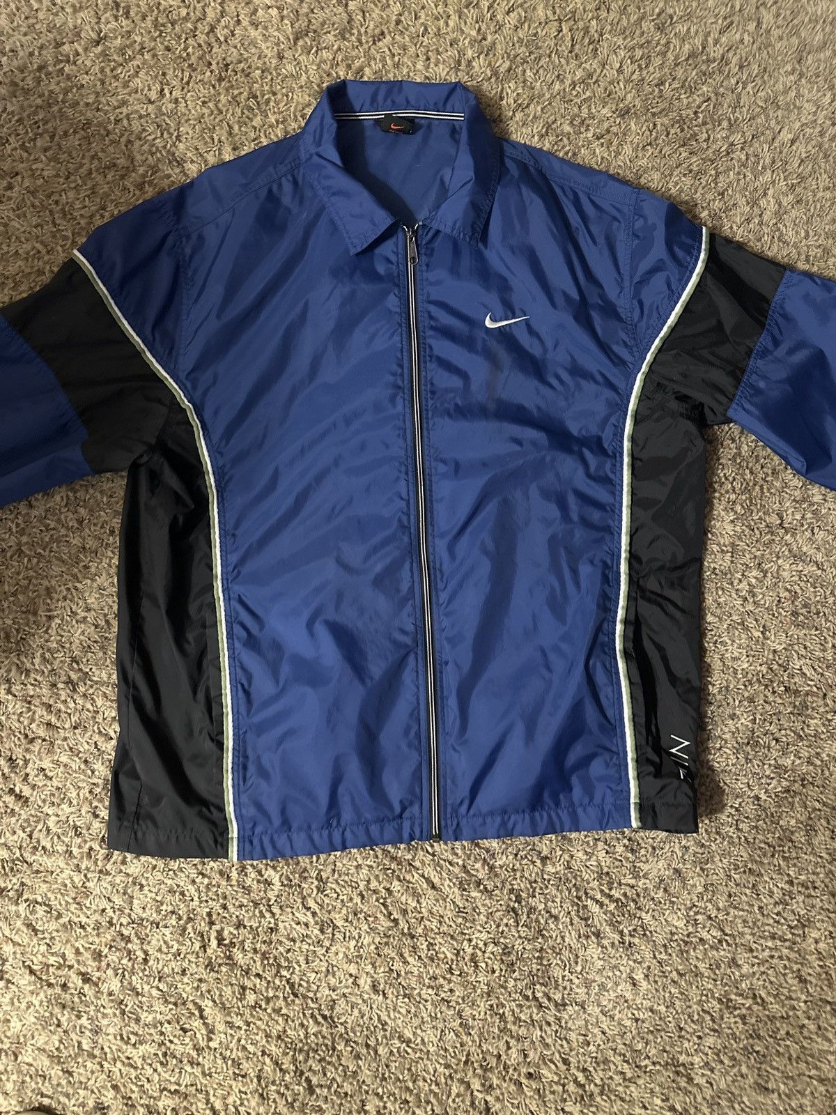 Nike Vintage Nike rain jacket | Grailed
