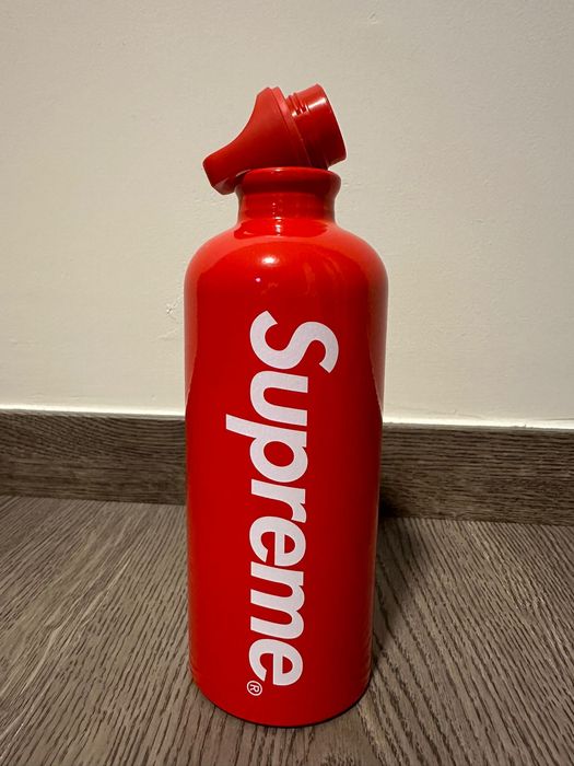 Supreme Water Bottle | Grailed