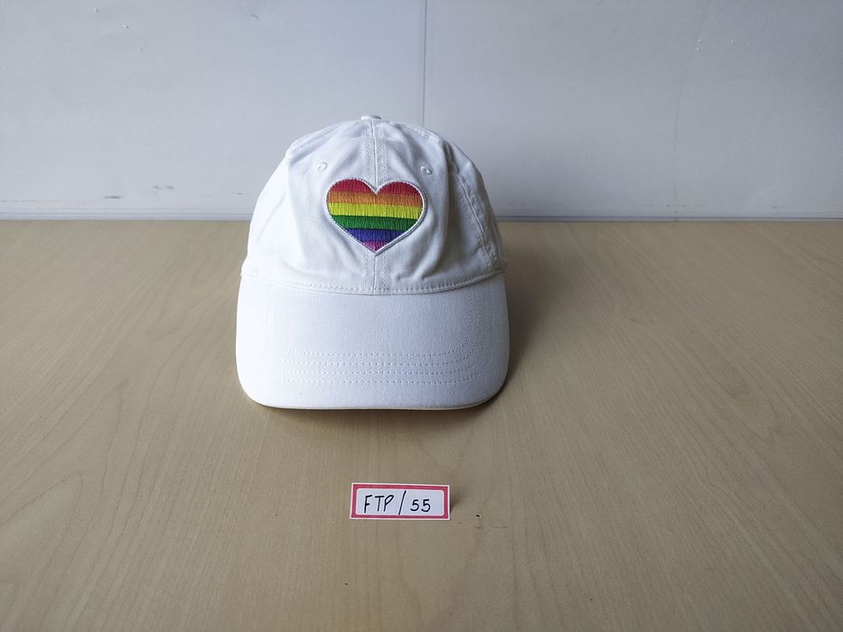 Abercrombie & Fitch Abercrombie & Fitch Rainbow Love Pride Baseball Cap ...
