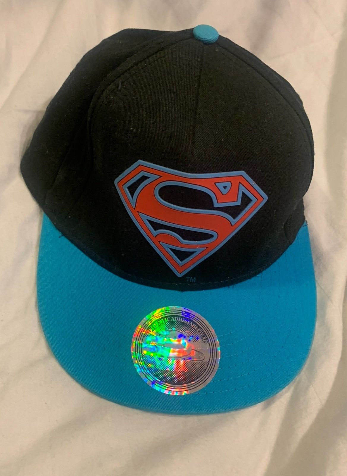 Dc Comics × Streetwear Superman Red/Blue Silicone Logo SnapBack Hat ...