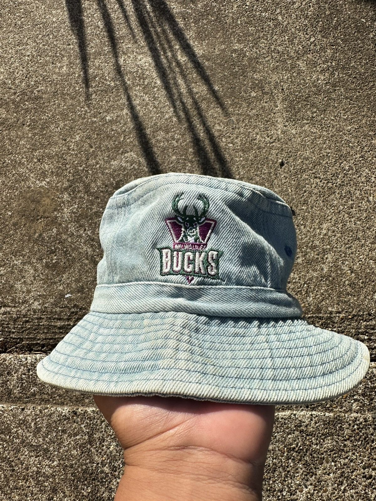 Vintage 90’s Milwaukee Bucks Bucket Hat | Grailed