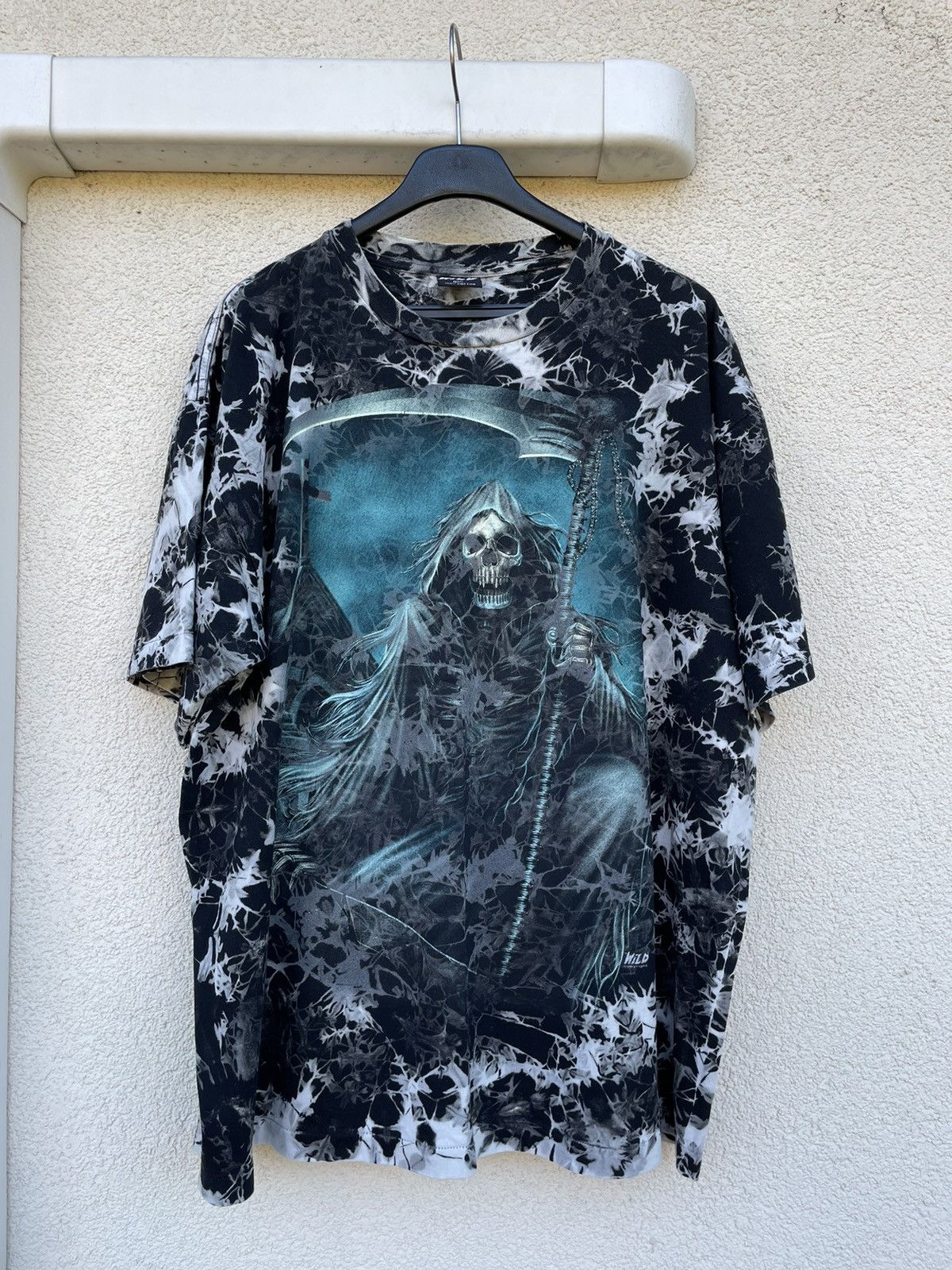 Rock T Shirt × Streetwear × Vintage Wild Skeleton Vintage Tee 90s full ...