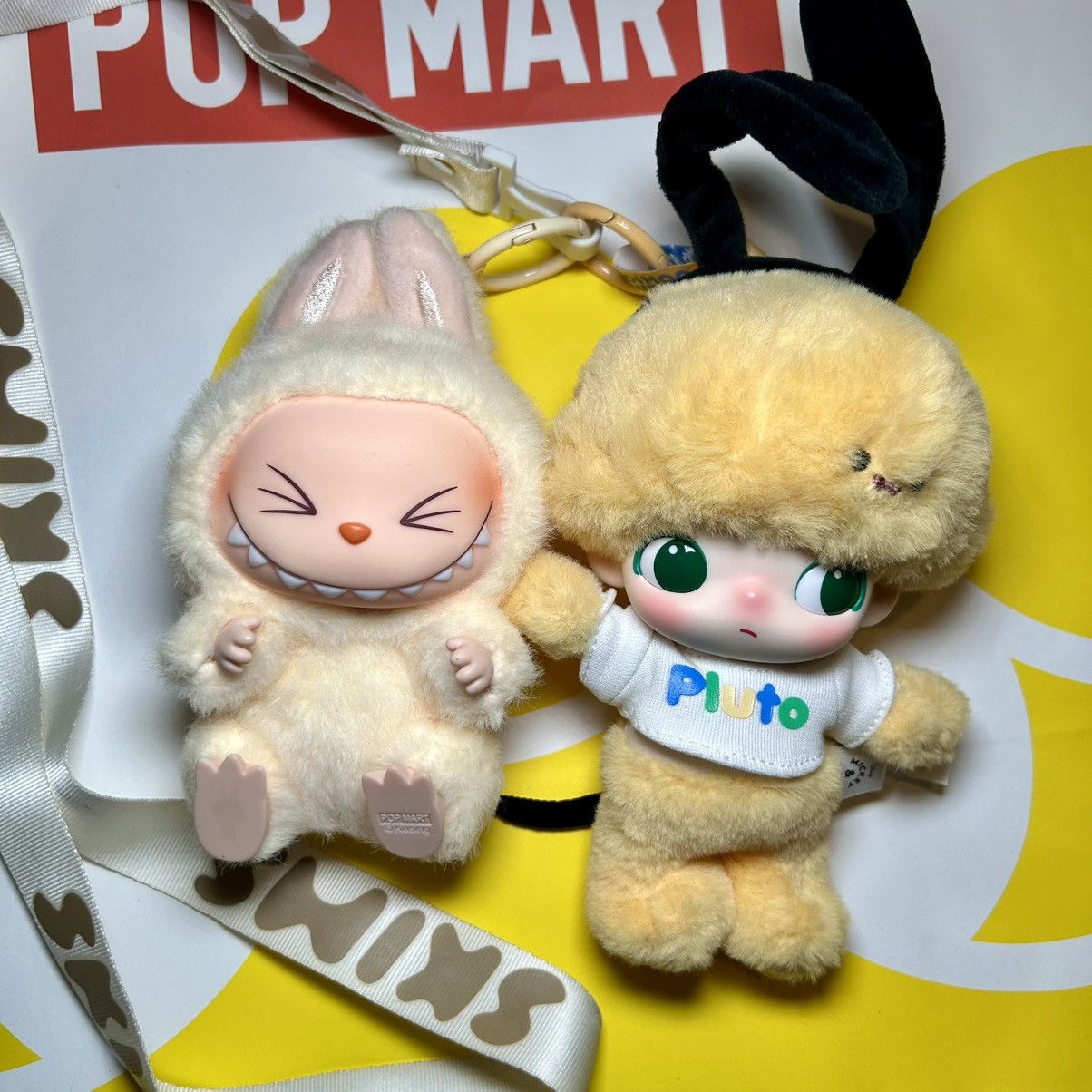 Disney × PoP Mart Bundle: Pluto X Dimoo and Sisi V2 Have a seat Labubu ...