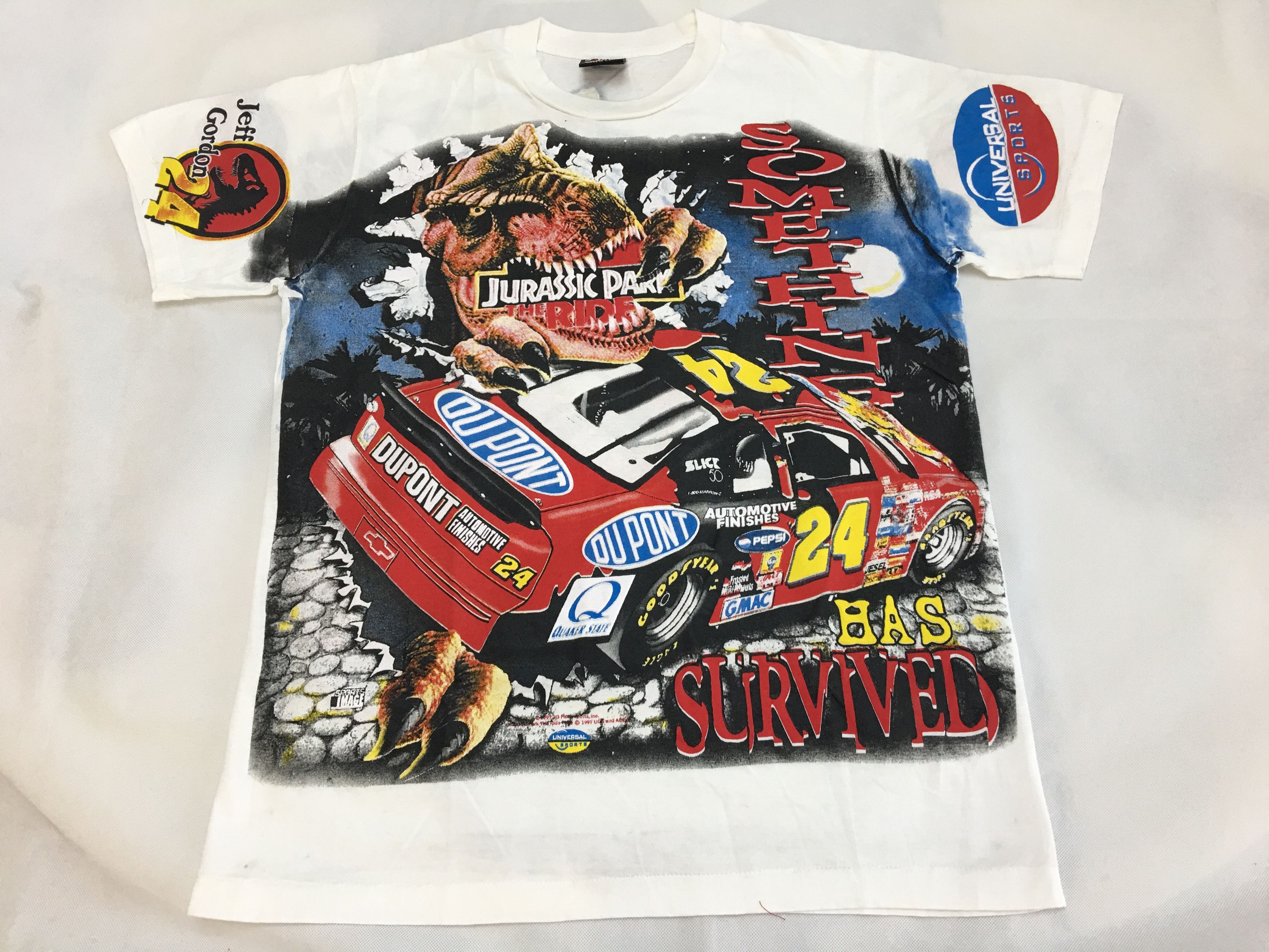 NASCAR × Streetwear Jurassic Park NASCAR Graphic Racing T-shirt Large ...