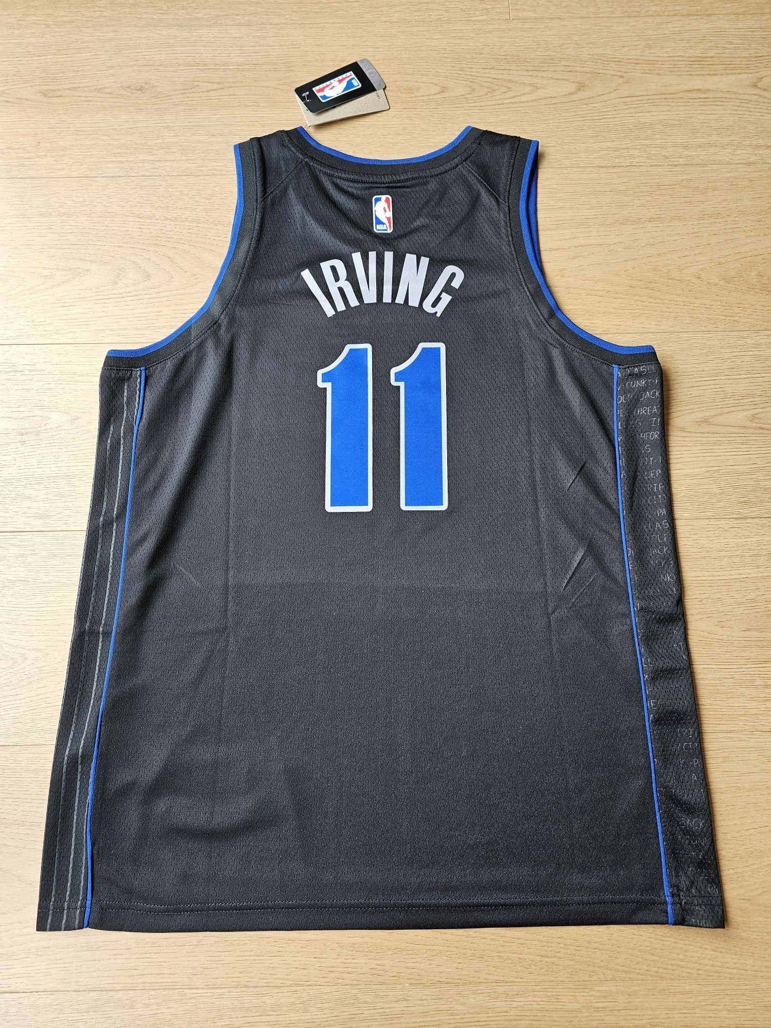 NBA Dallas Mavericks #11 Kyrie Irving Jersey M | Grailed