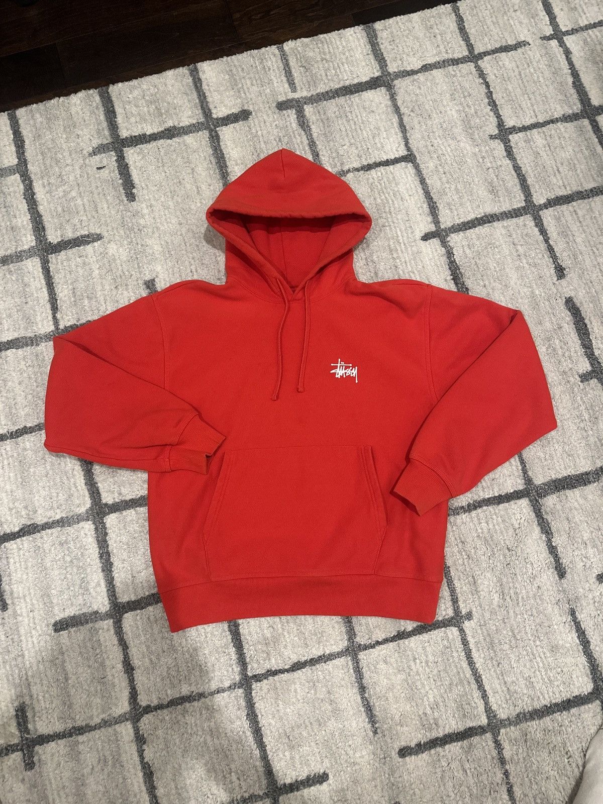 Stussy Basic Red Stussy hoodie , size large | Grailed