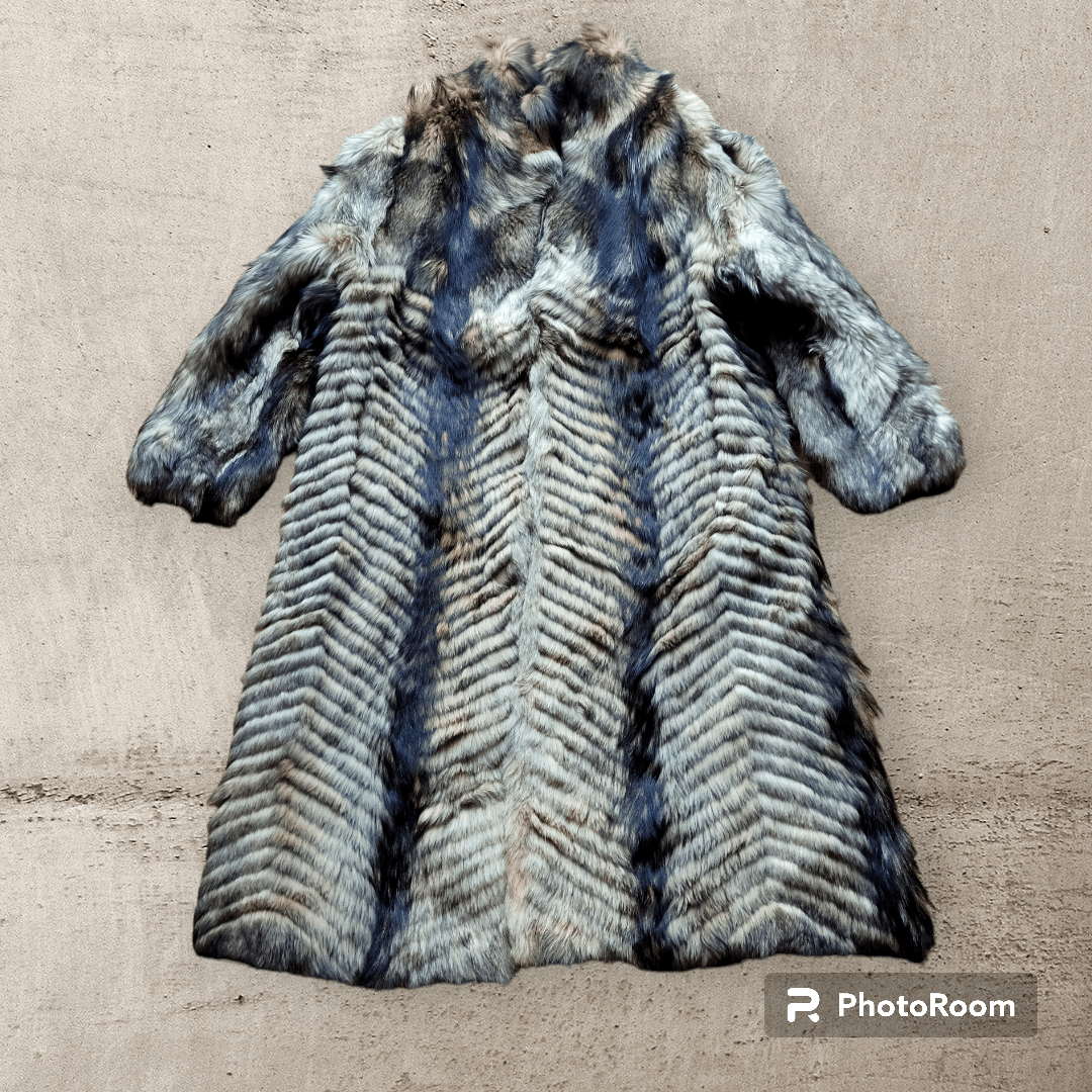 Vintage Vintage Fox Fur Boxy Long Fur Brown Coat Real fur | Grailed