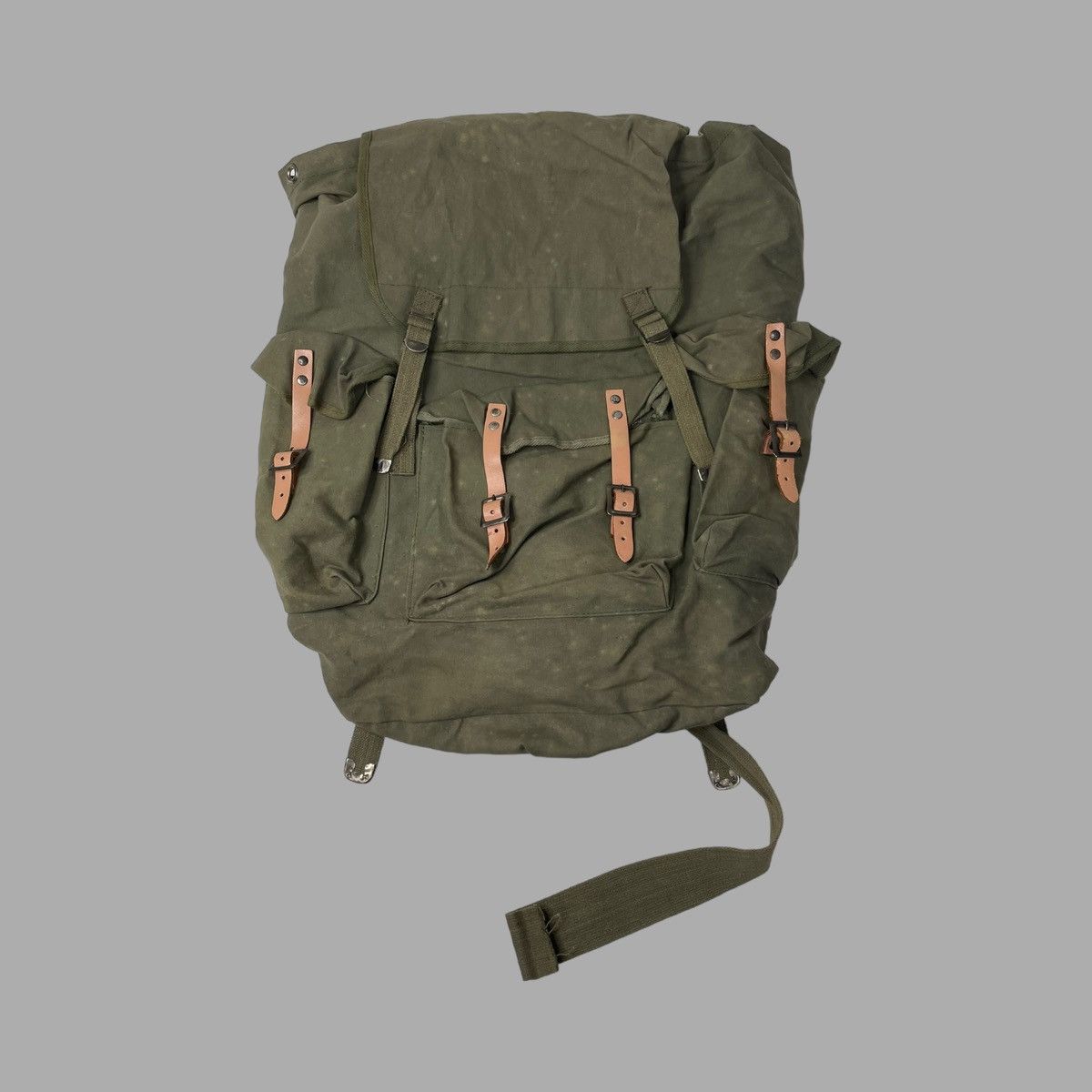 Military × Vintage Vintage 1960s military backpack | Grailed