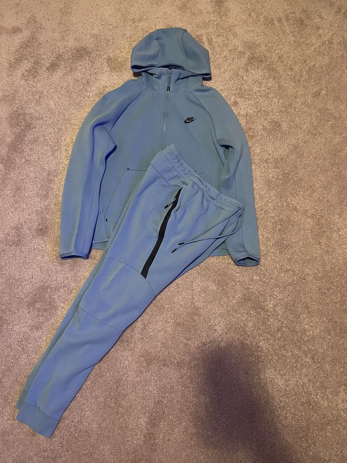 Nike Old Season Nike Tech Fleece Baby Blue | Grailed