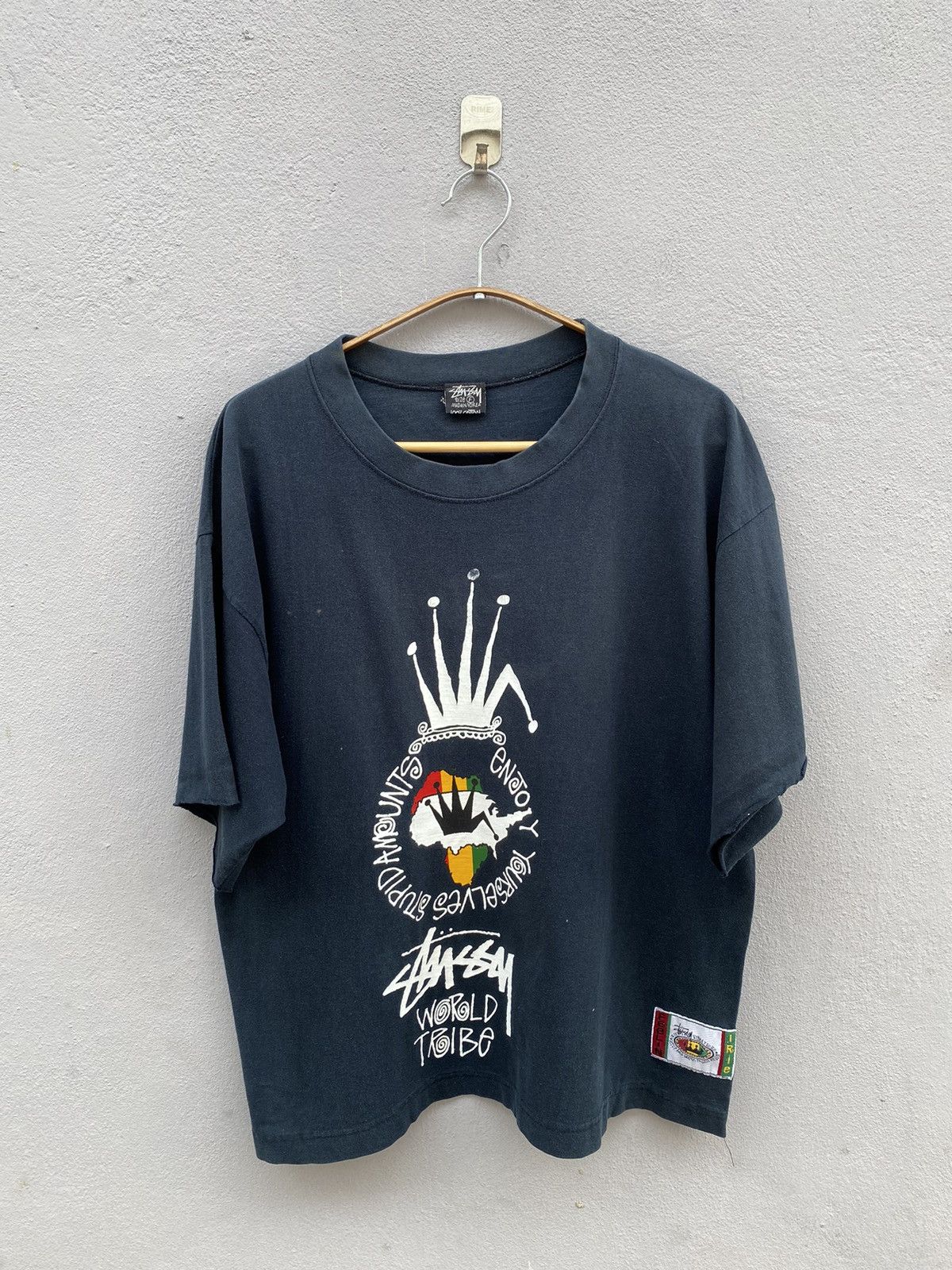 Stussy RARE🔥 Vintage 80s STUSSY “Feelin IRIE” Rasta Crown Boxy Tee ...