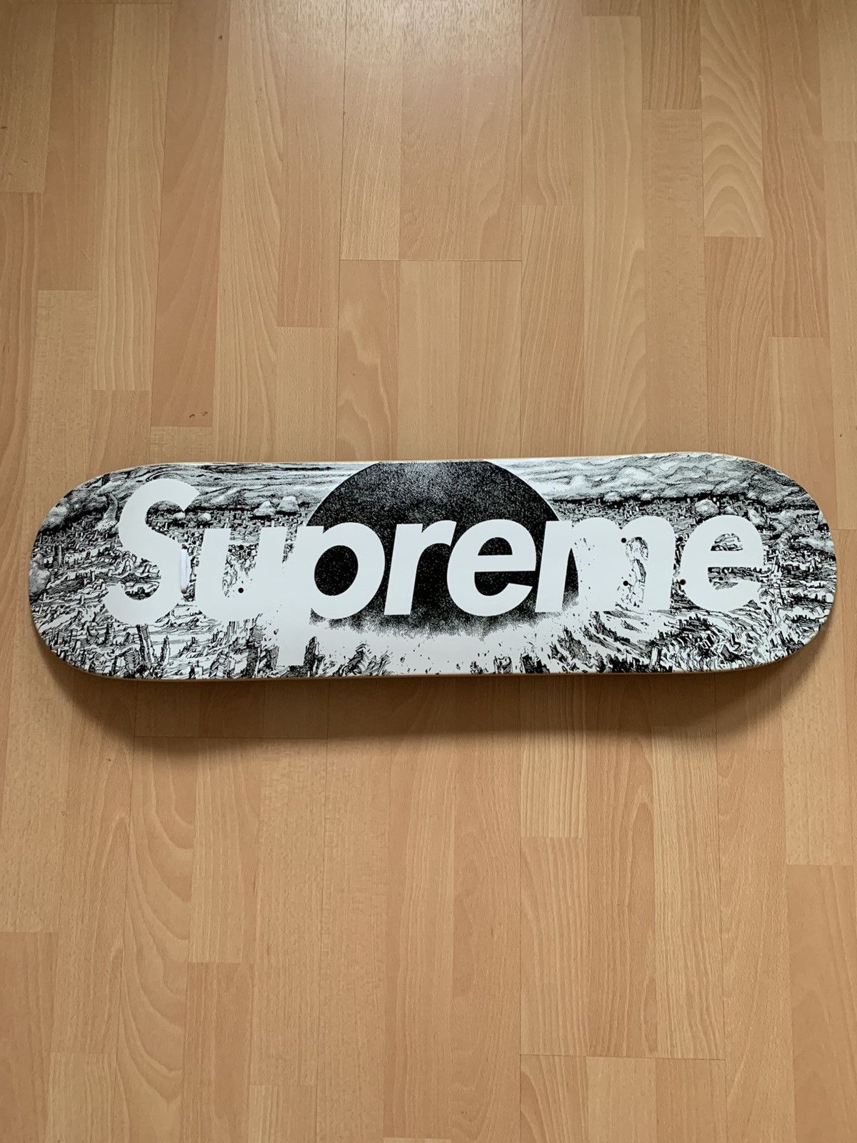 Supreme FW17 Supreme x Akira Explosion/Neo-Tokyo Deck | Grailed