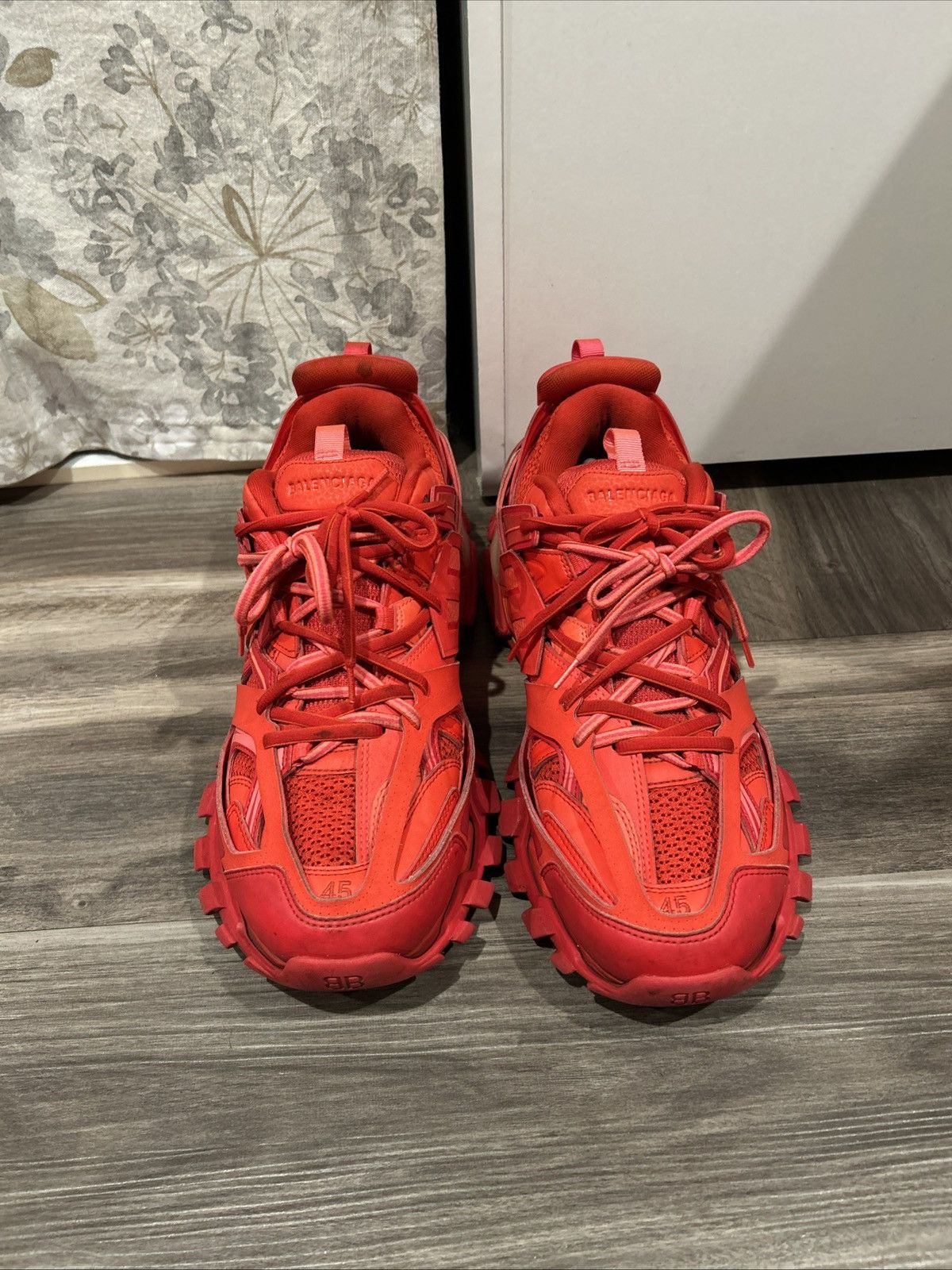 Balenciaga Balenciaga track LED red | Grailed