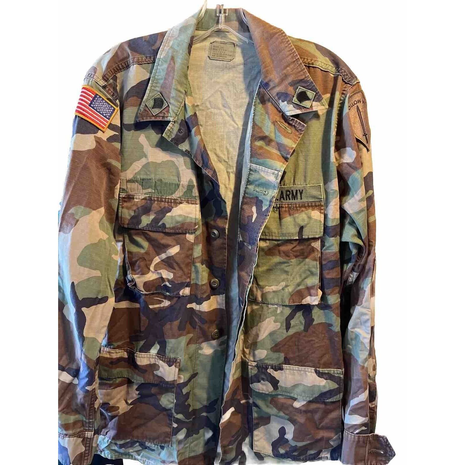 Military US Military Vintage Jacket Mens Medium Long Camo Army Button ...