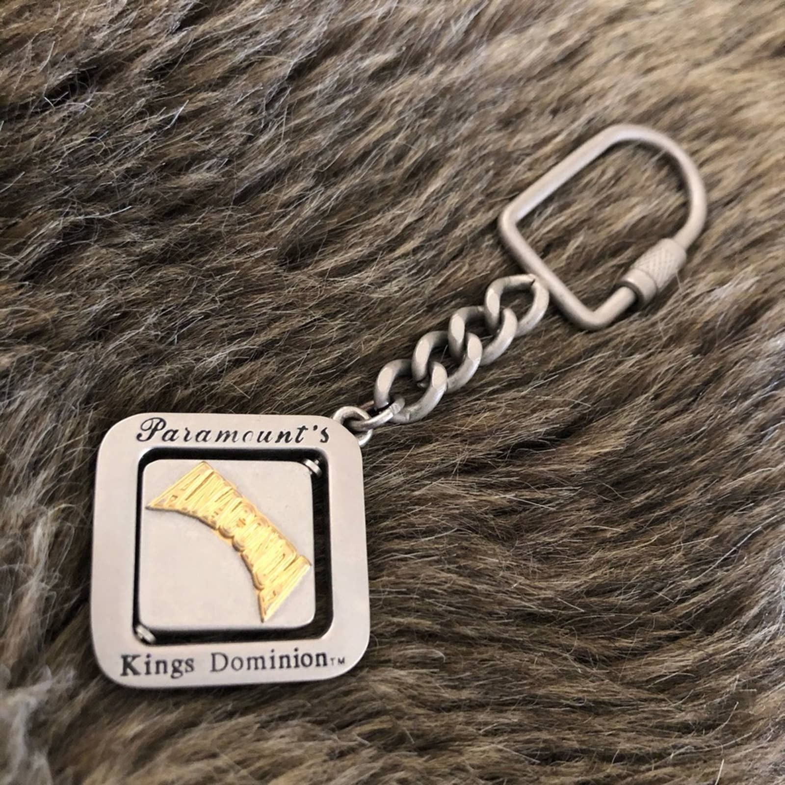 Vintage Vintage Paramount’s Kings Dominion keychain | Grailed