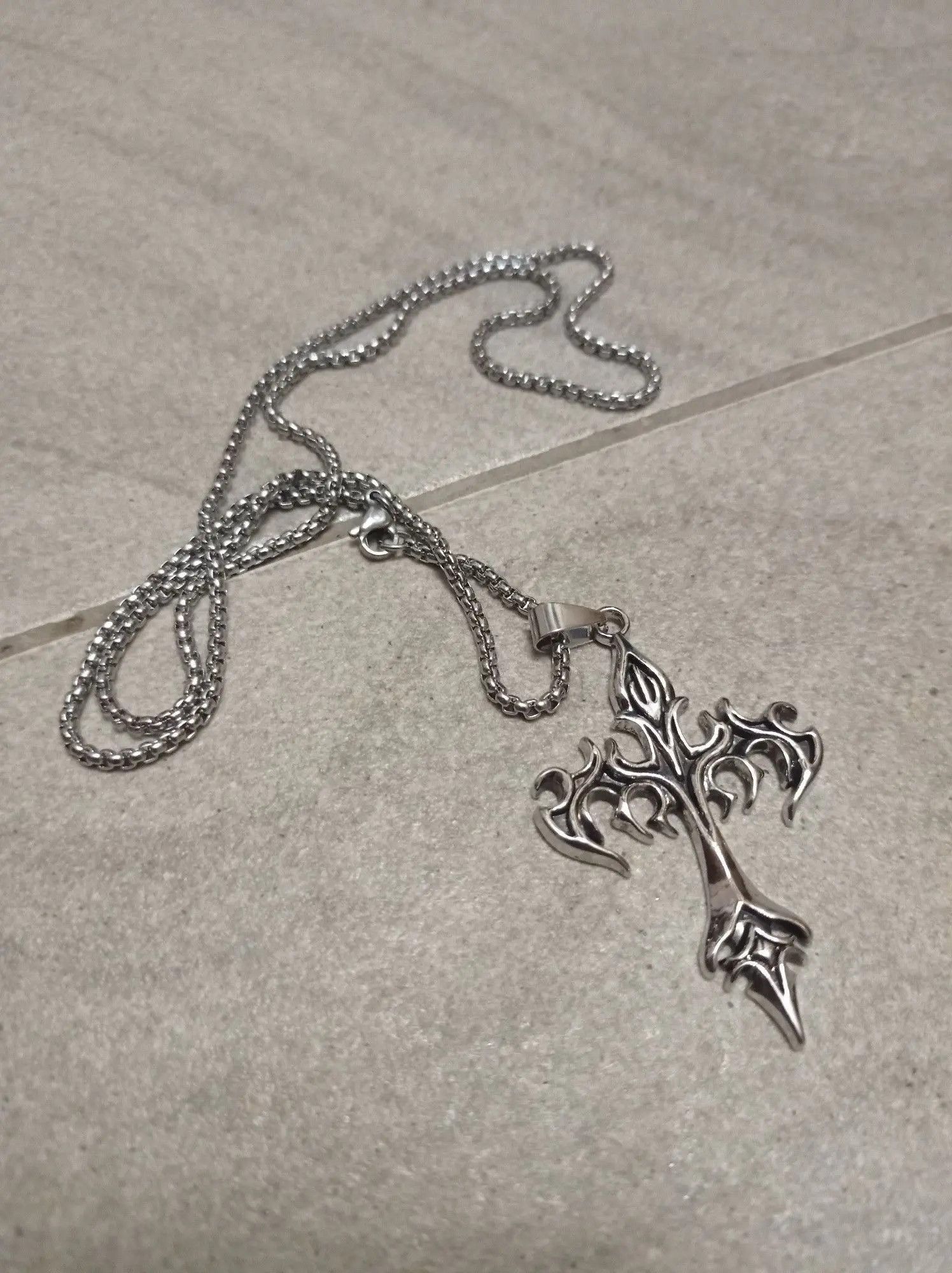Vintage Opium Cross Chain Black | Grailed
