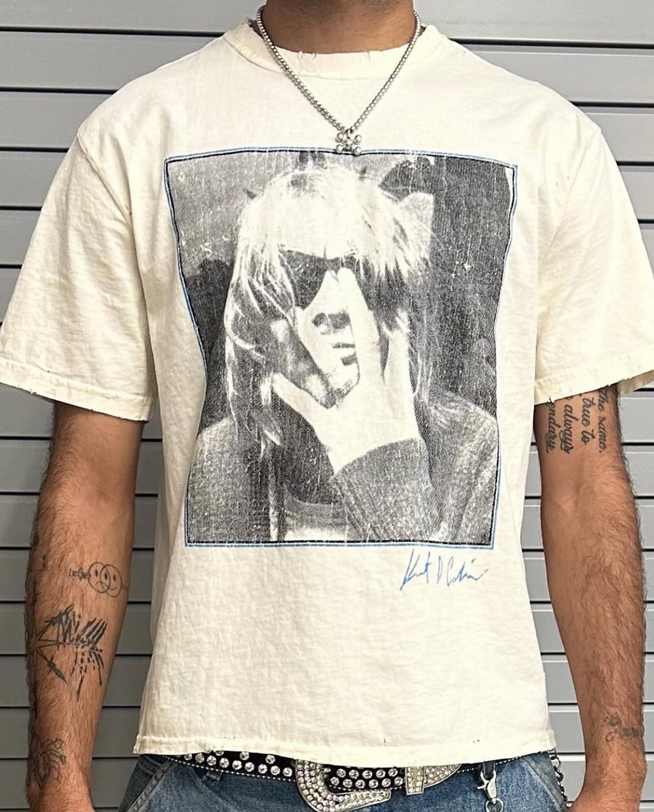 Streetwear × The GV Gallery × Vintage GV Gallery Raspberry Hills Kurt ...