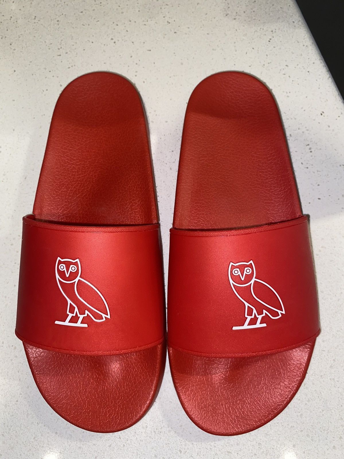 Drake × Octobers Very Own Octobers Very Own Og Owl Slide | Grailed